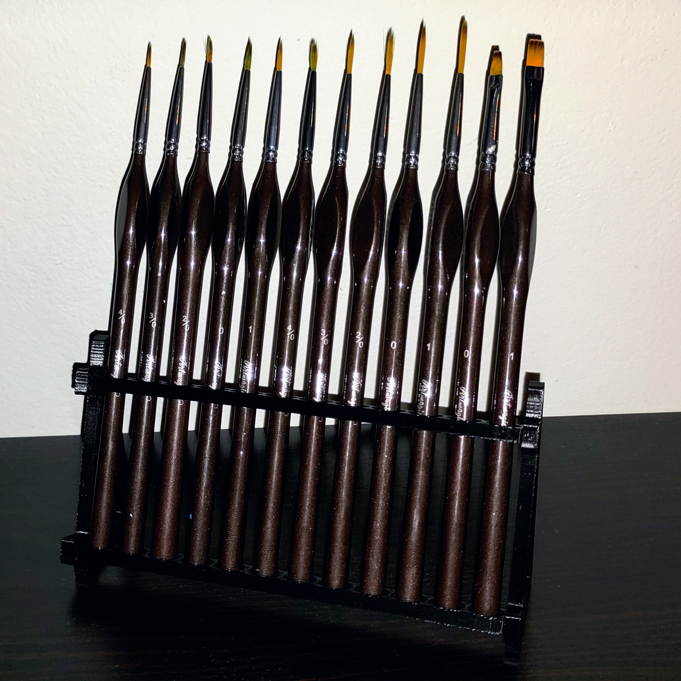 Brush stand by Jakub Lattenberg | Download free STL model | Printables.com