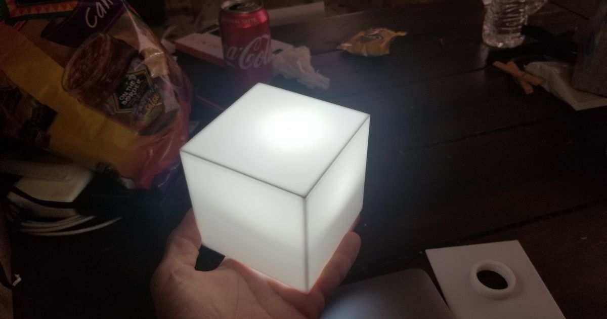 Cube Lamp by Mocodroid | Download free STL model | Printables.com