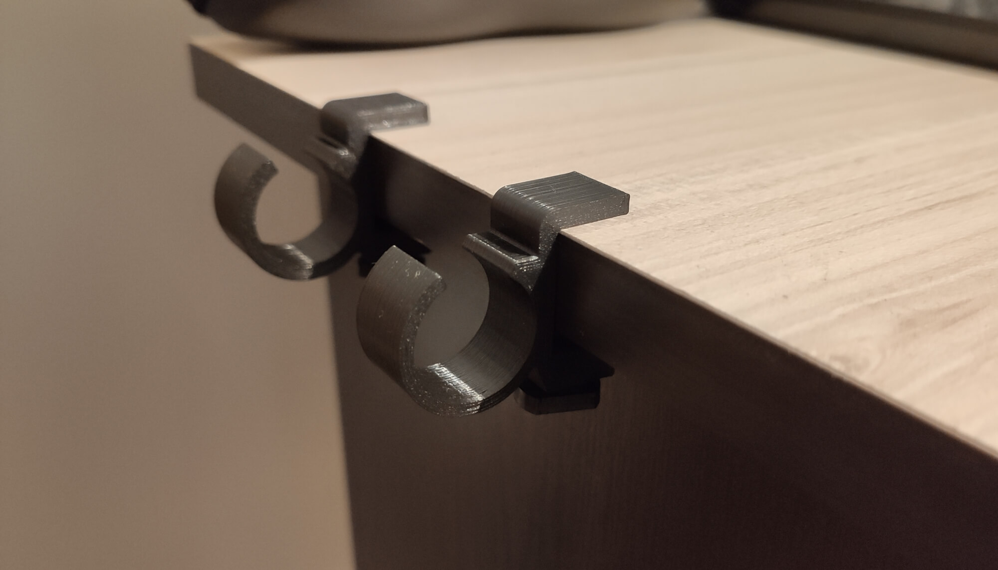 Desk cable management clips by mladendeni | Download free STL model ...