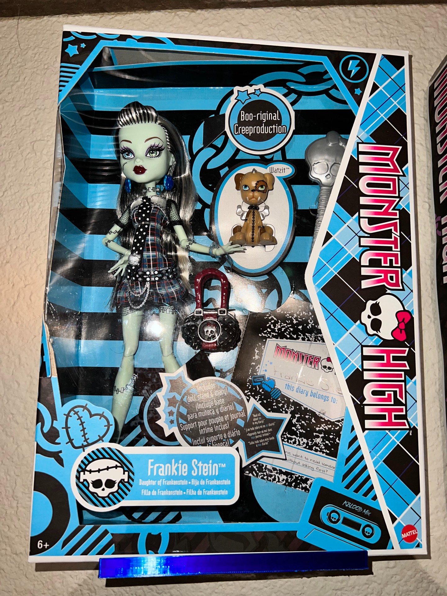 Monster High Creeproduction Shelf by Ryan Y. | Download free STL model ...