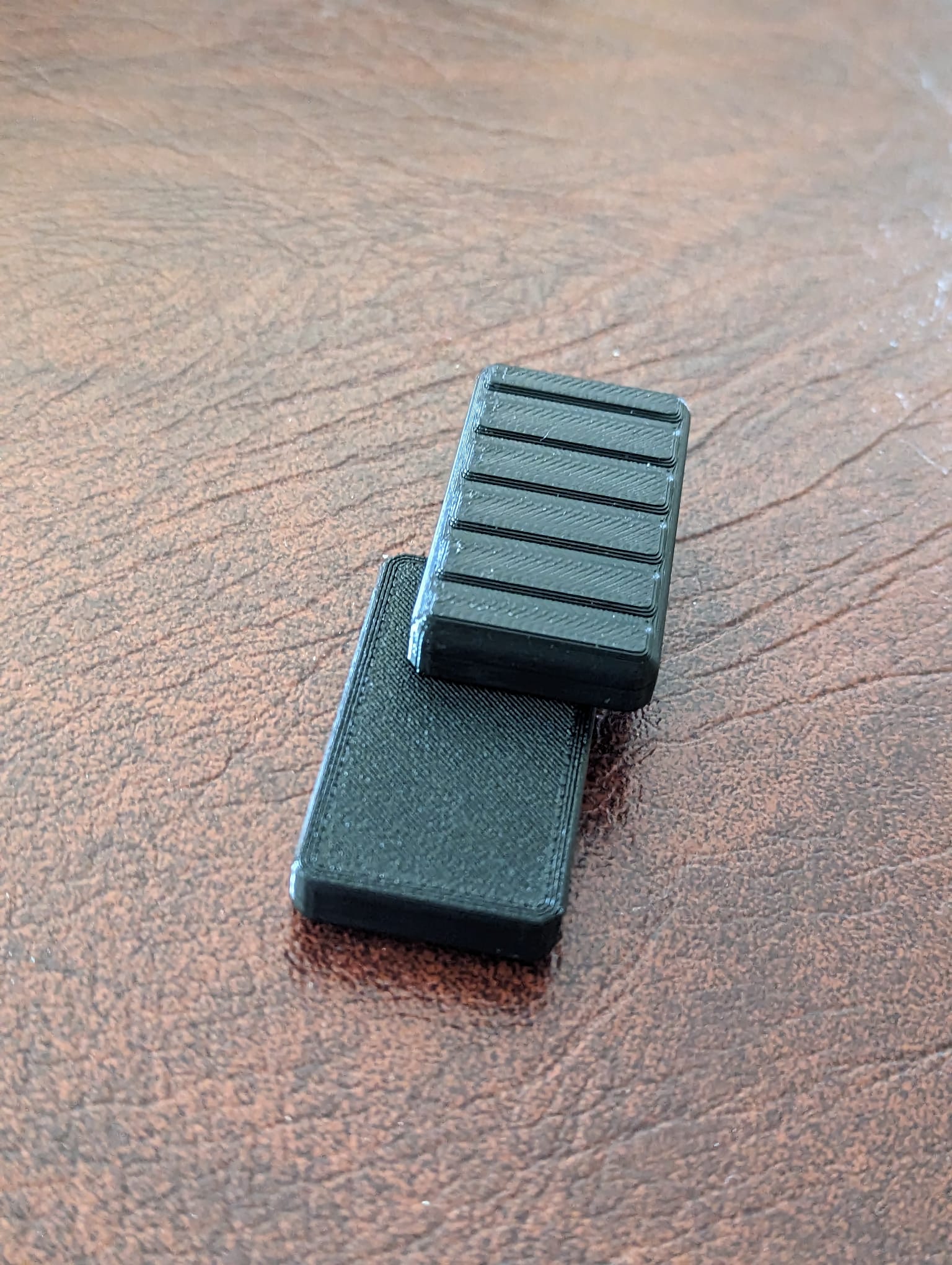 Magnetic slider fidget with 3x3mm magnets by Brix | Download free STL ...