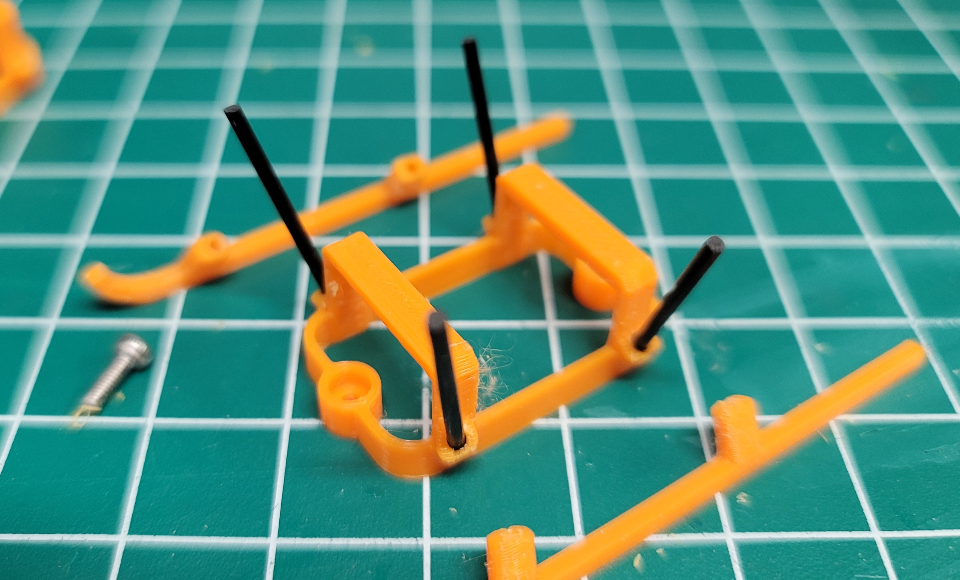 RC Heli Blade V2 mCPx Landing gear by NikosSprocket | Download free STL ...