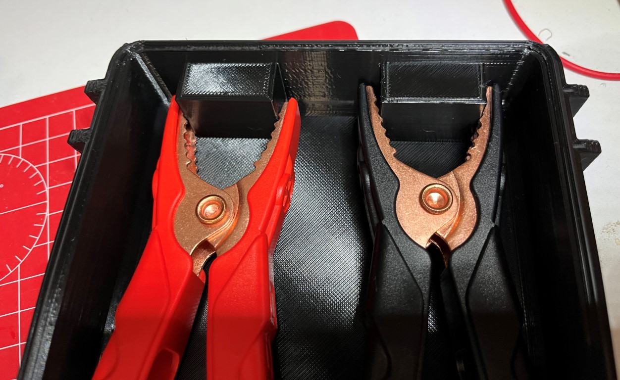 NOCO GB20 and GB40 hard carrying case by Rambelaya | Download free STL ...