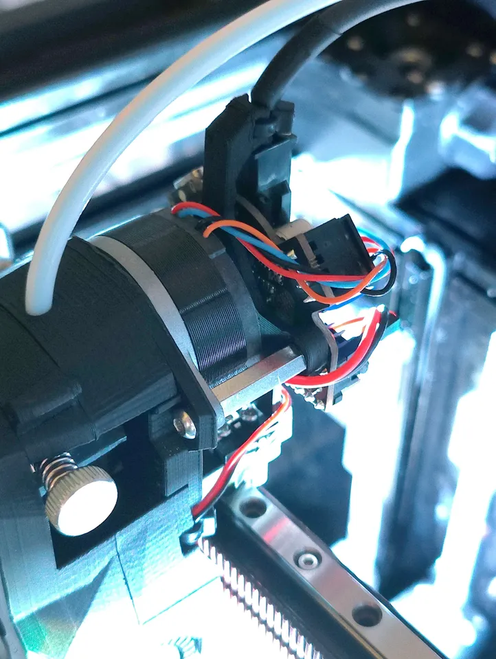 Voron 0.2 BTT EBB36 toolhead mount with strain relief by AndresDesigns ...
