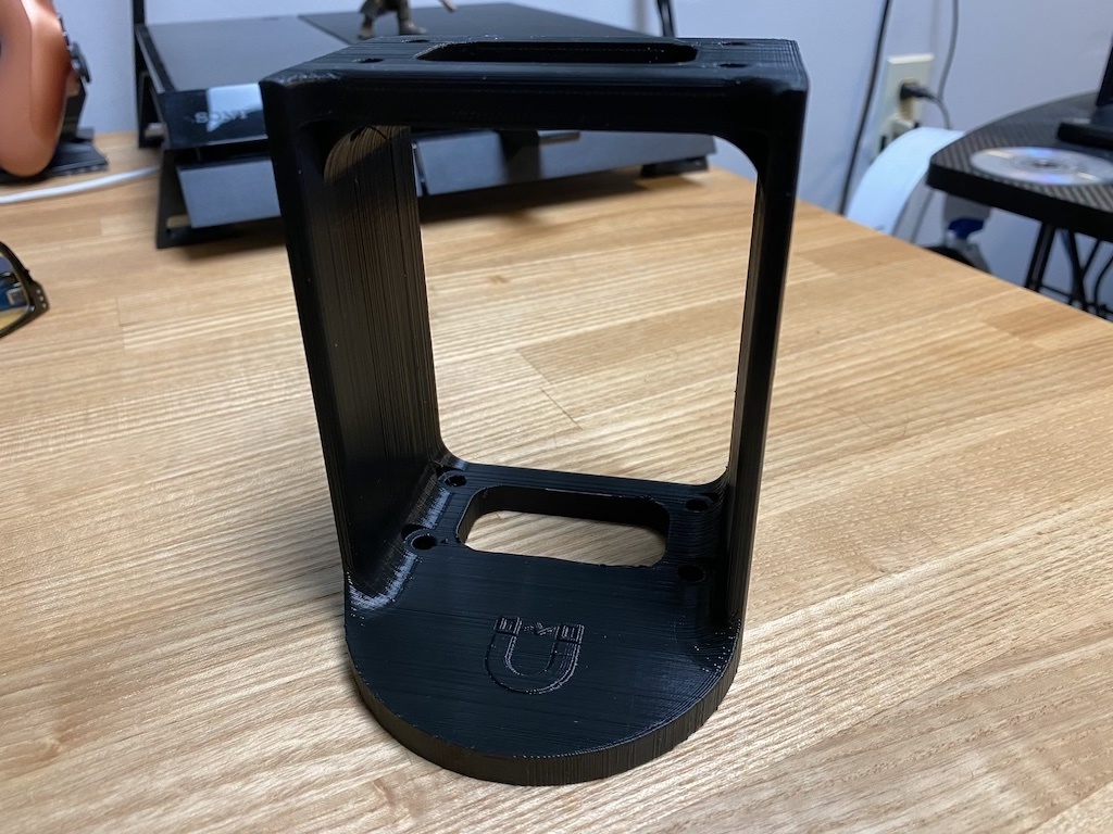 Helix 5 Head Unit Bracket by b1tshifter | Download free STL model ...