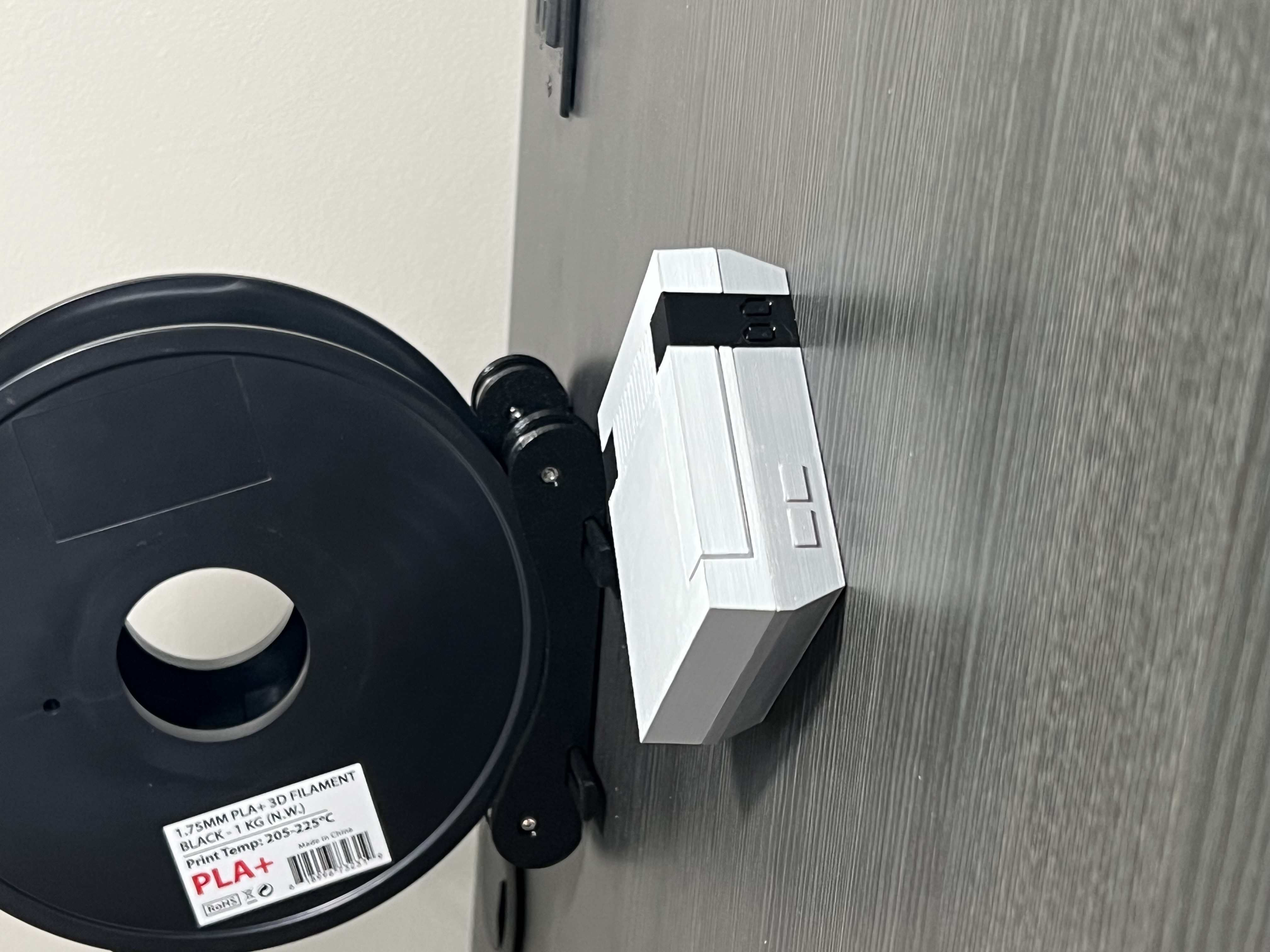 Mini NES Nintendo Entertainment System by aab010799 | Download free STL ...