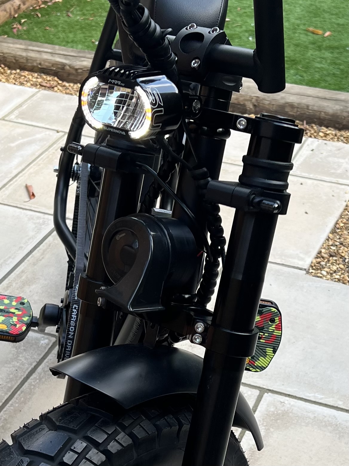 Supernova M99 Pro and indicators fatbike rear mount with AirTag holder ...