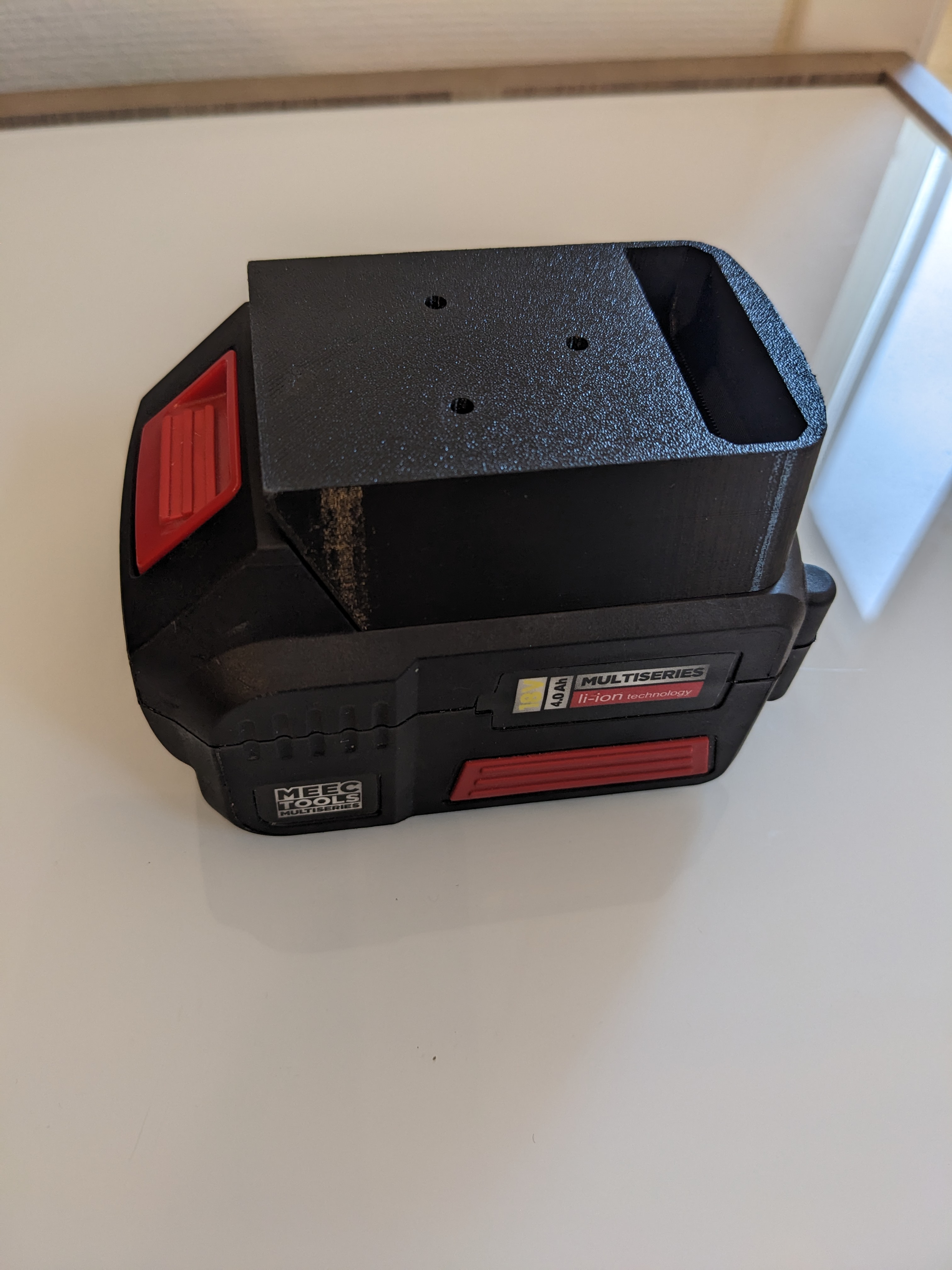 Meec 18V battery mount by Jan Fre | Download free STL model ...