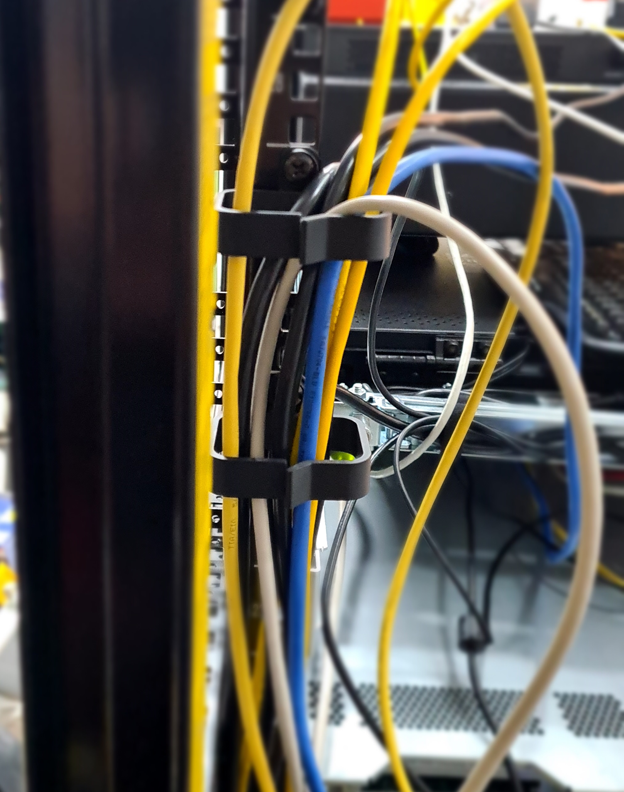 Cable-Manager for 19" System by Tobi Höher | Download free STL model ...