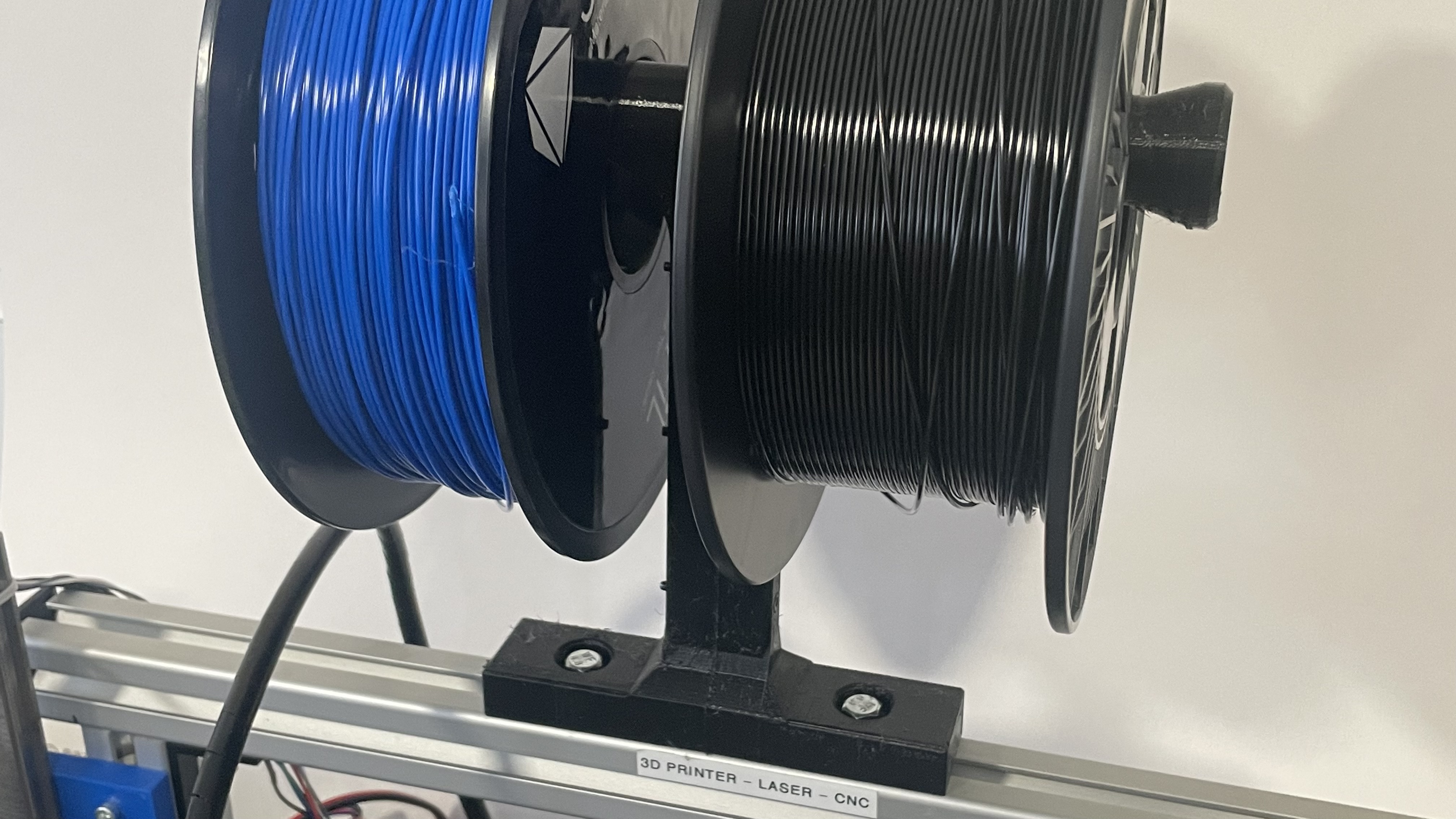 Universal double spool holder by Ondřej Hladík | Download free STL ...