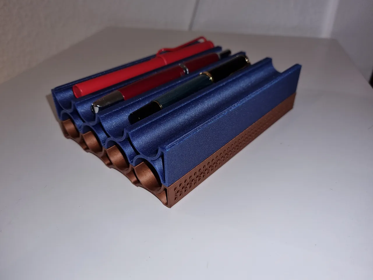 Stackable Fountain Pen Trays by Digitale Lehrerin | Download free STL model | Printables.com