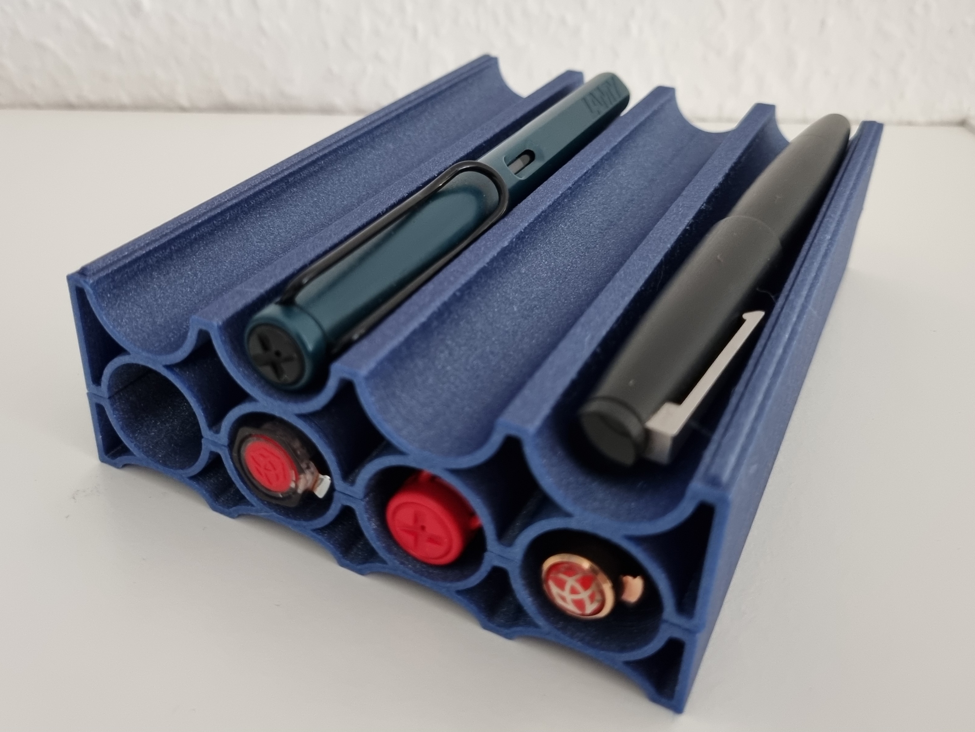 Stackable Fountain Pen Trays by Digitale Lehrerin | Download free STL model | Printables.com