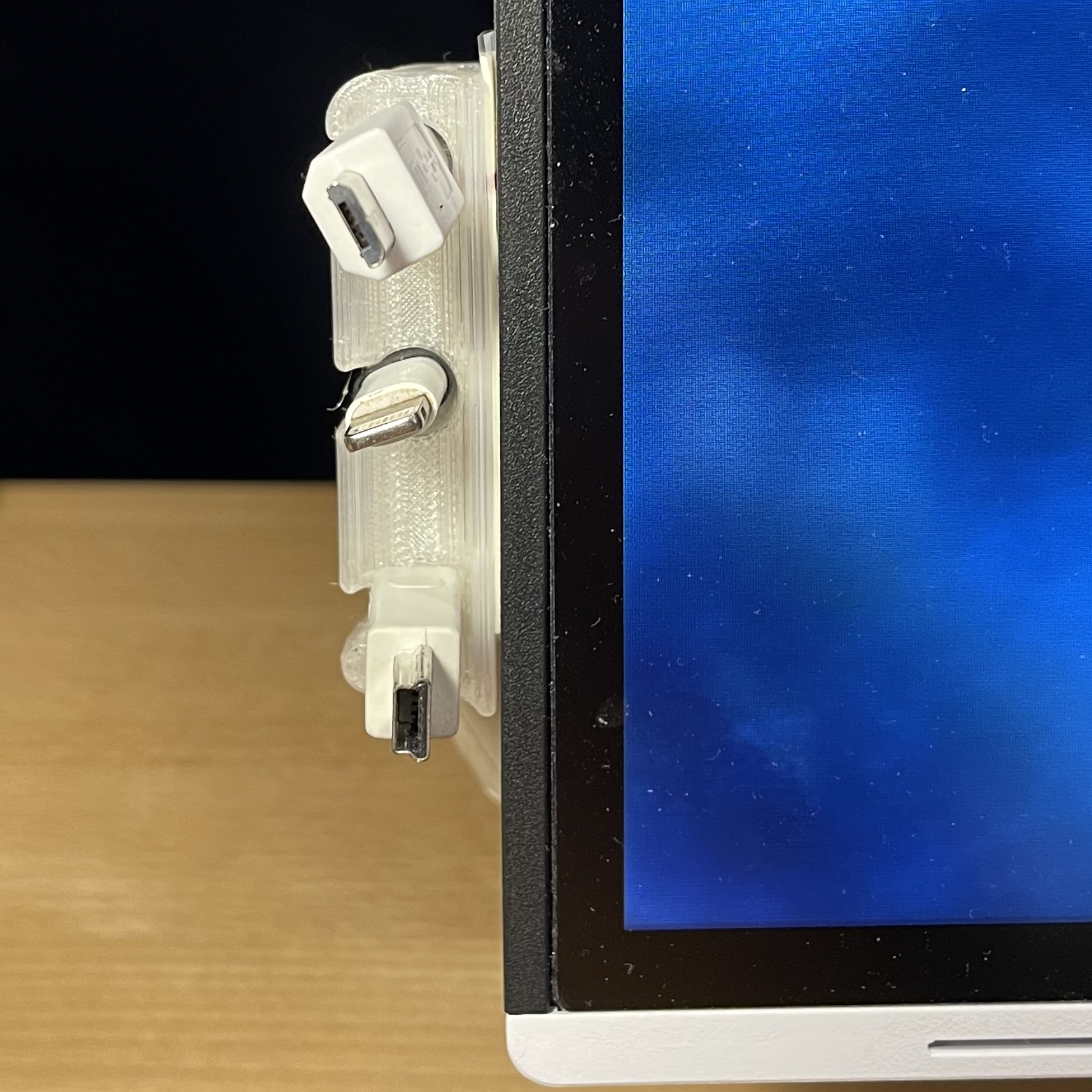 USB cable organizer for EIZO Monitor by URSPB | Download free STL model ...