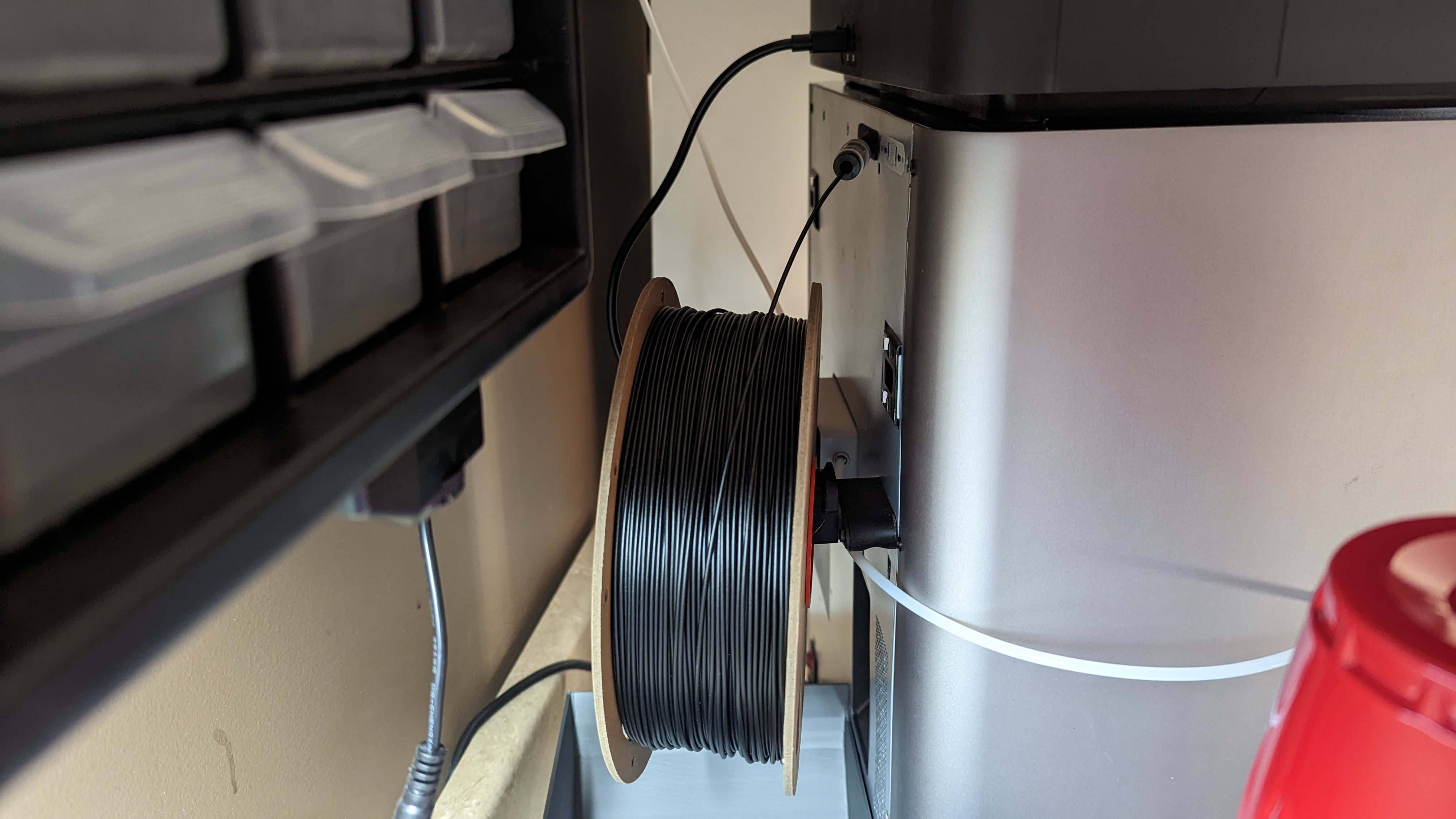 Bambu Labs X1C Spool Holder Clip for back of machine by Performance3-d ...