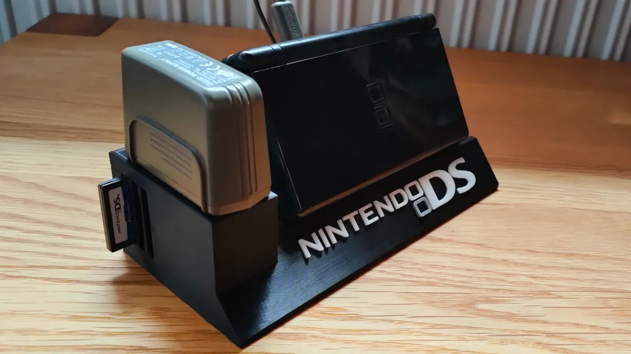 Nintendo DS Stand by schnurrri | Download free STL model | Printables.com