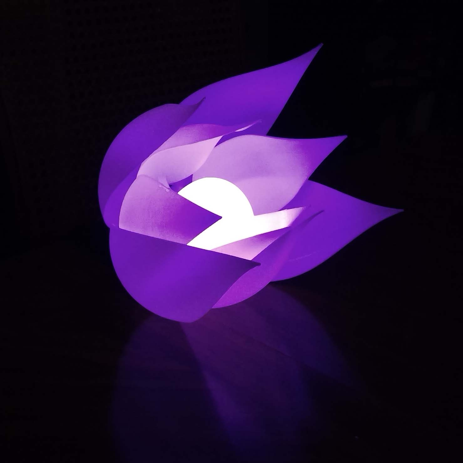 Flower Lampshade with Posable Petals - Easy to Print & Assemble by ...