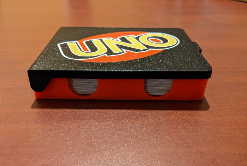 UNO card box with catch and MMU logo by ltlowe | Download free STL ...