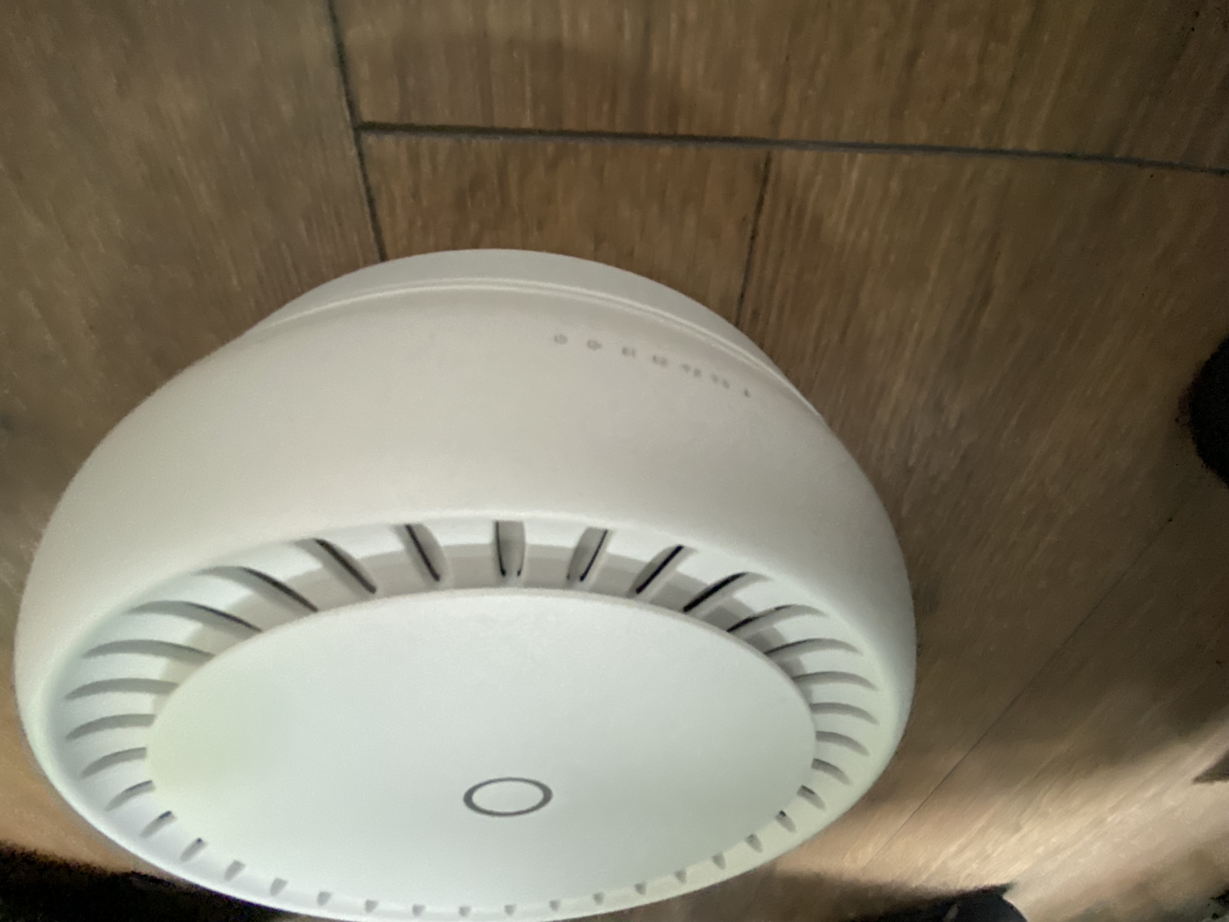 Mikrotik cAP XL ac wall mount adapter by Petrs22 | Download free STL ...