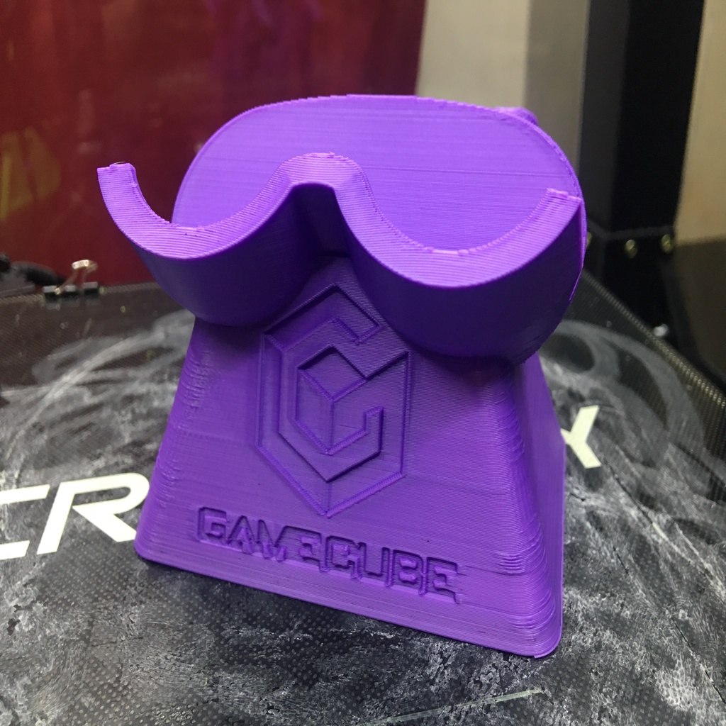 Gamecube Controller Stand by ZDeanzo | Download free STL model ...