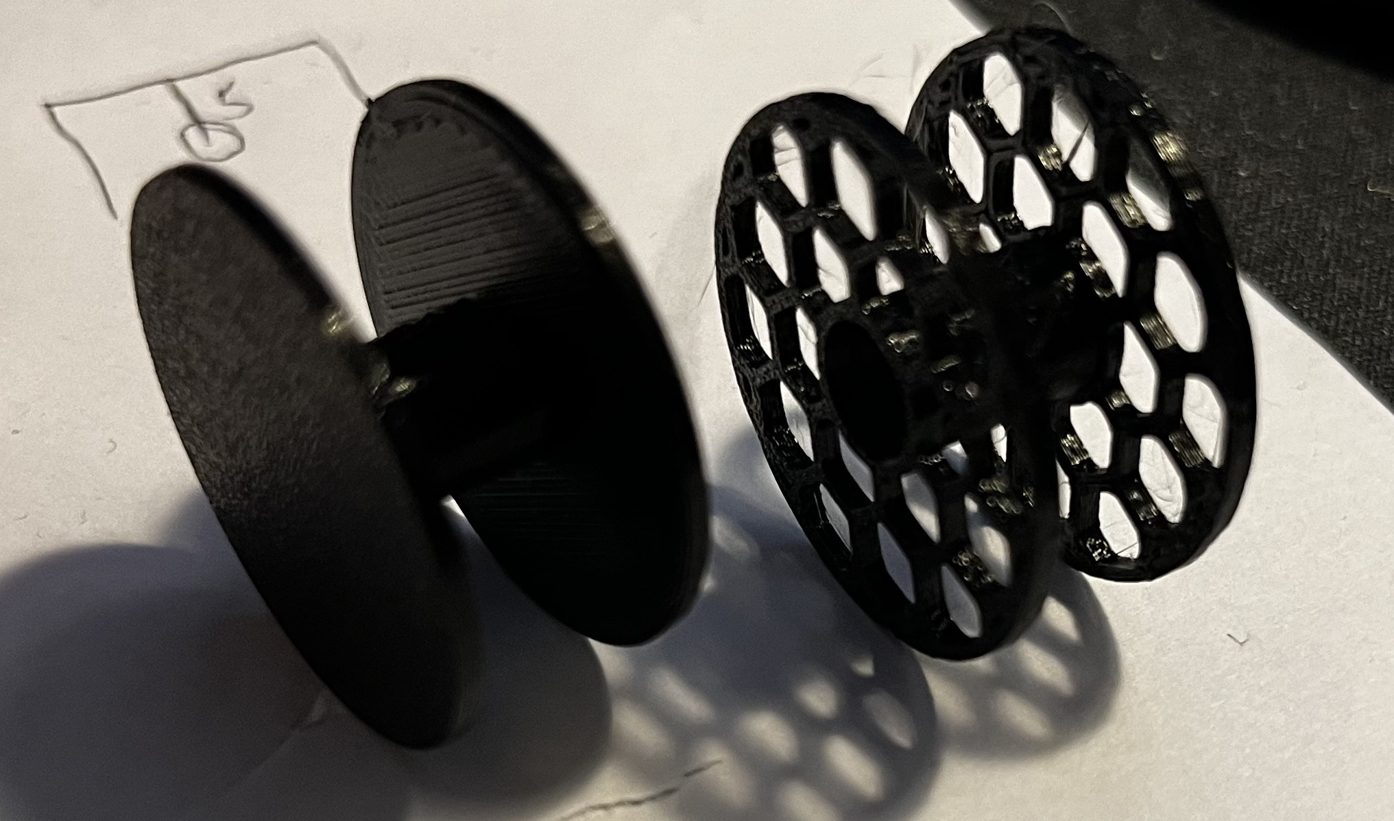prusament_mini_swatch_filament_roll by pledvin | Download free STL ...