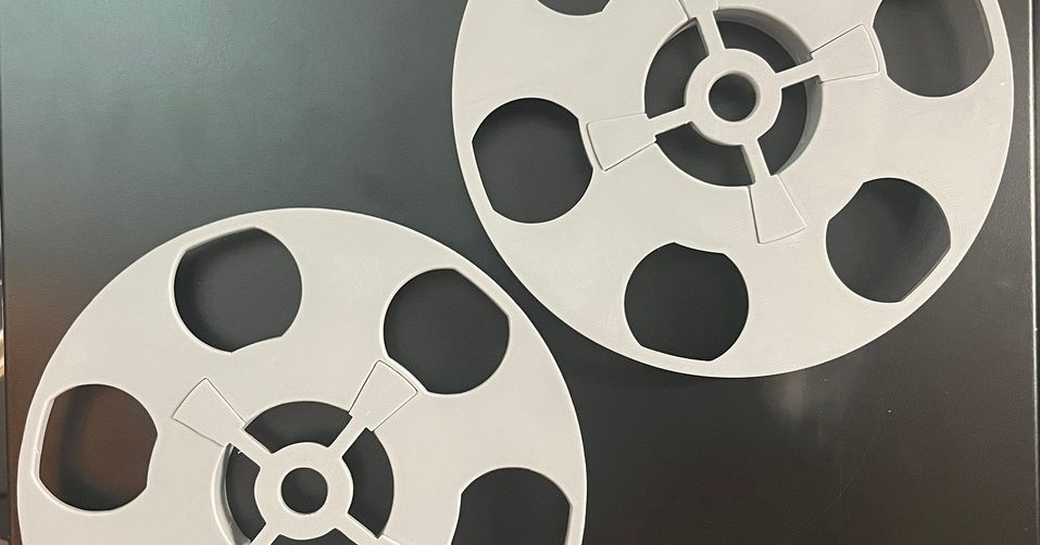 Sample Filament Spool Holder (Configurable) by dmacnulty | Download ...