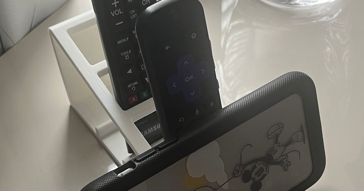 4 TV Remote/Clicker Holder and Phone Stand par dmacnulty | Téléchargez ...