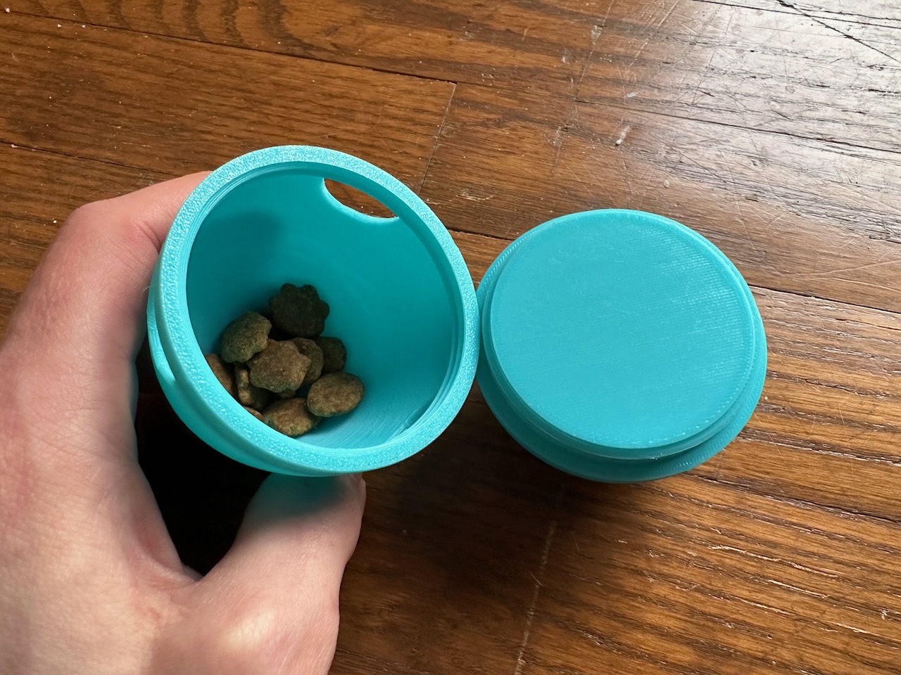 Wobbly Cat Treat Toy by Adam Byram | Download free STL model ...
