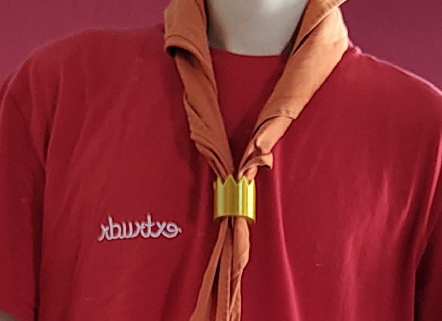 Crown Scarf/Neckerchief Woggle by Max Siebenschläfer | Download free ...