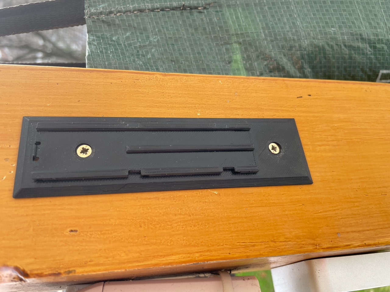 Mounting plate for Nuki Keypad v2 screw montage by Poke2 | Download ...