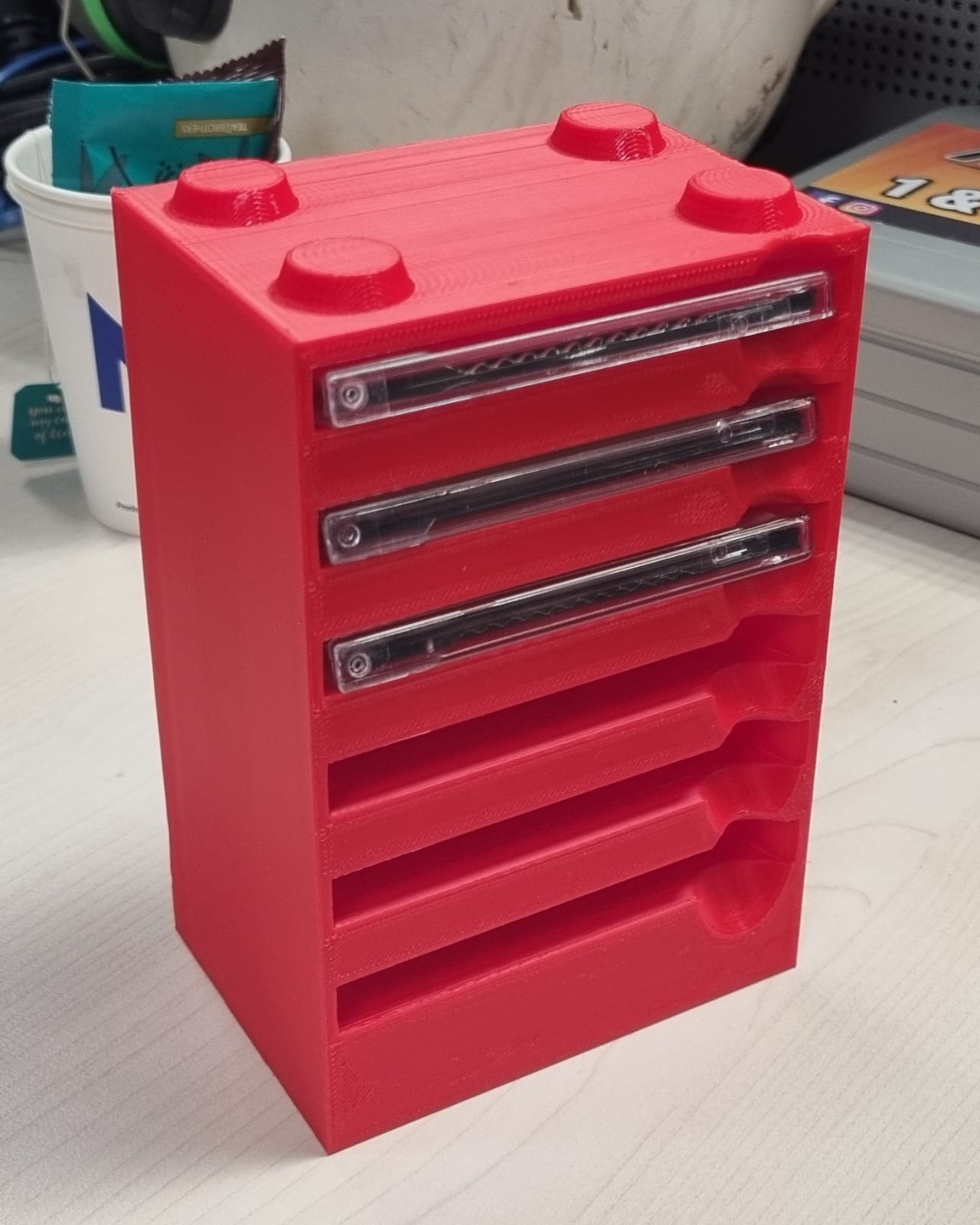 Racks for flash/Sram cards by THop3D | Download free STL model ...