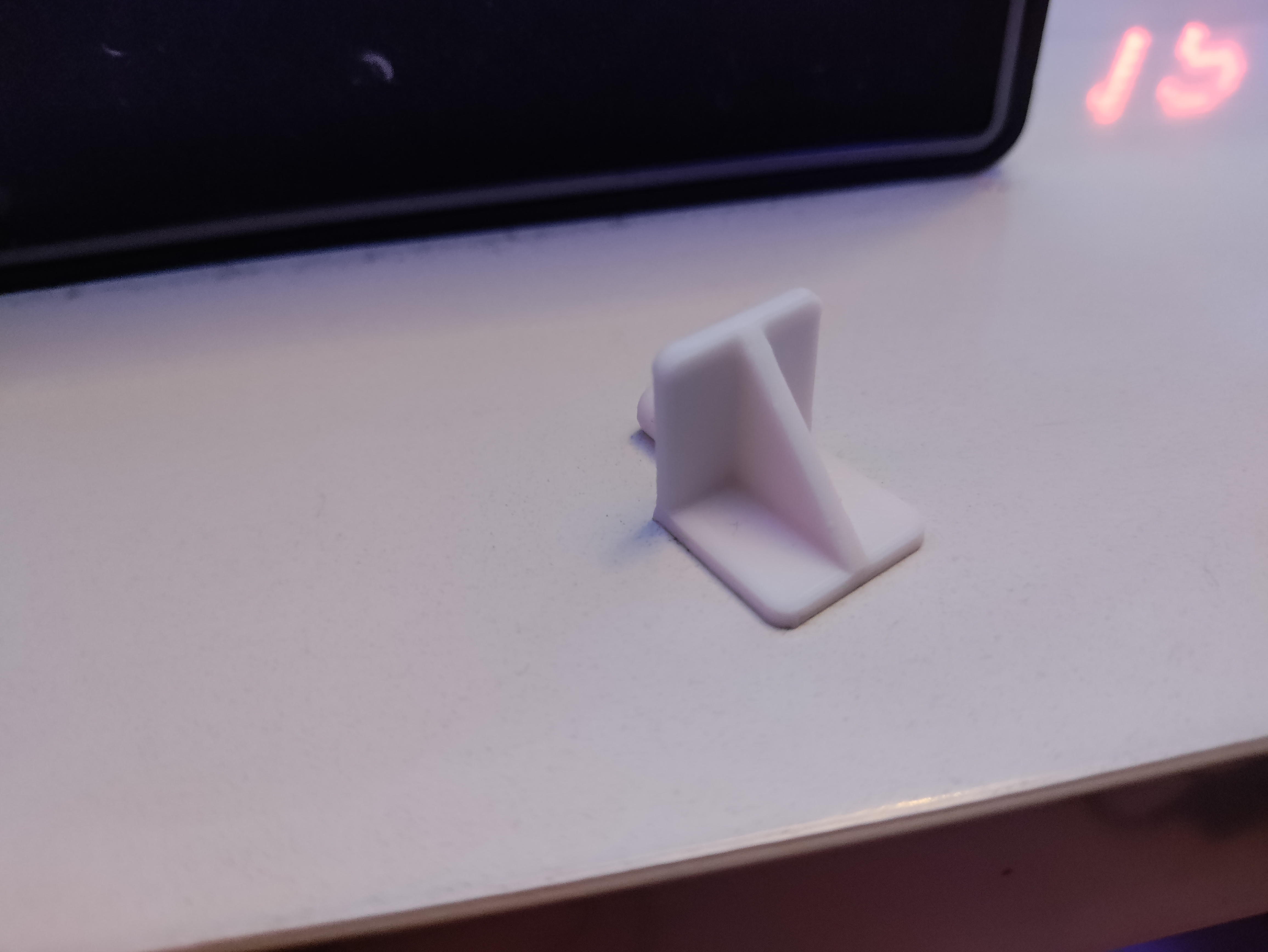 Shelf support / Shelf hanger by beerman | Download free STL model ...