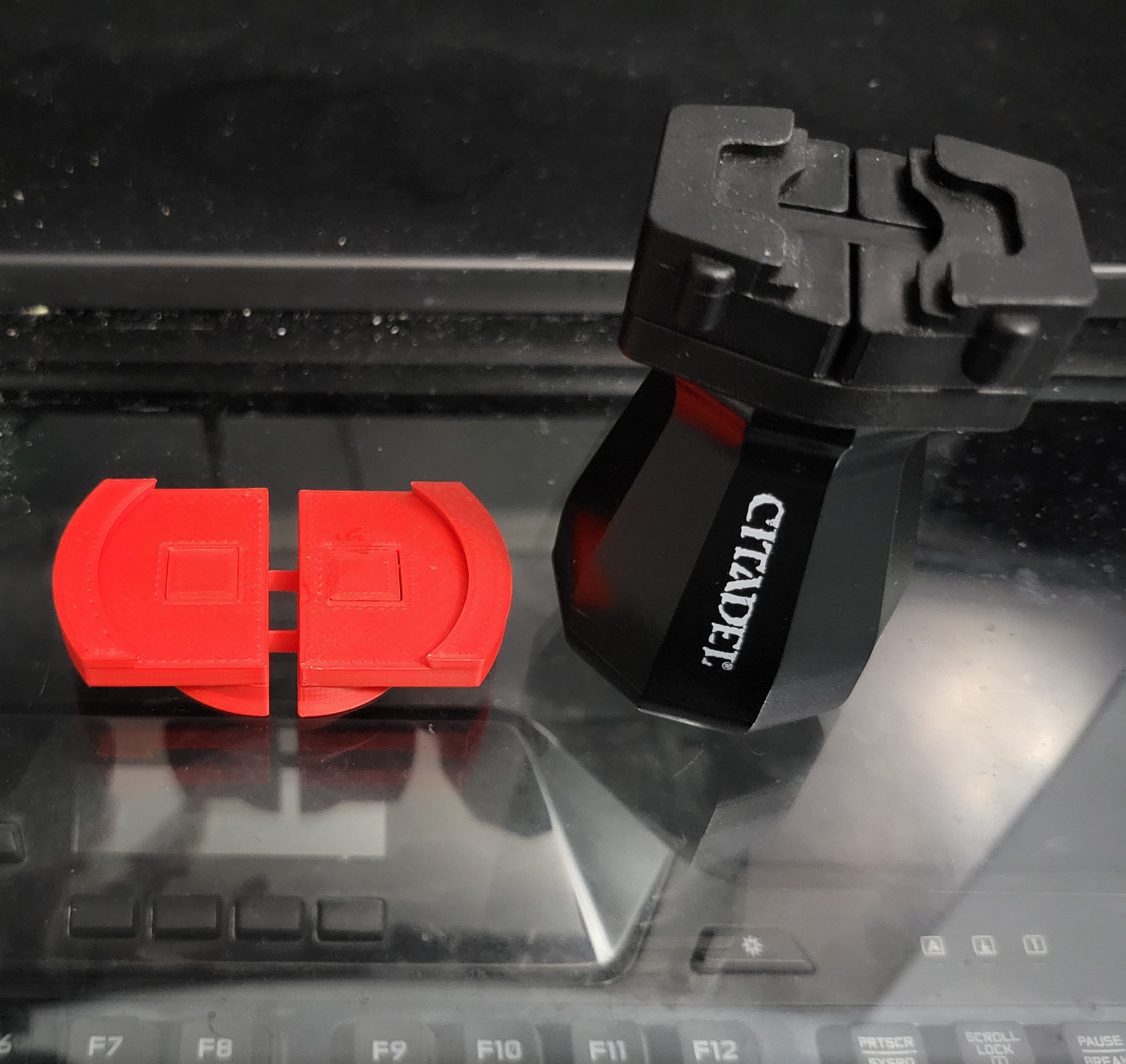 Citadel Painting Handle - 50mm Adapter by Phamtom | Download free STL ...