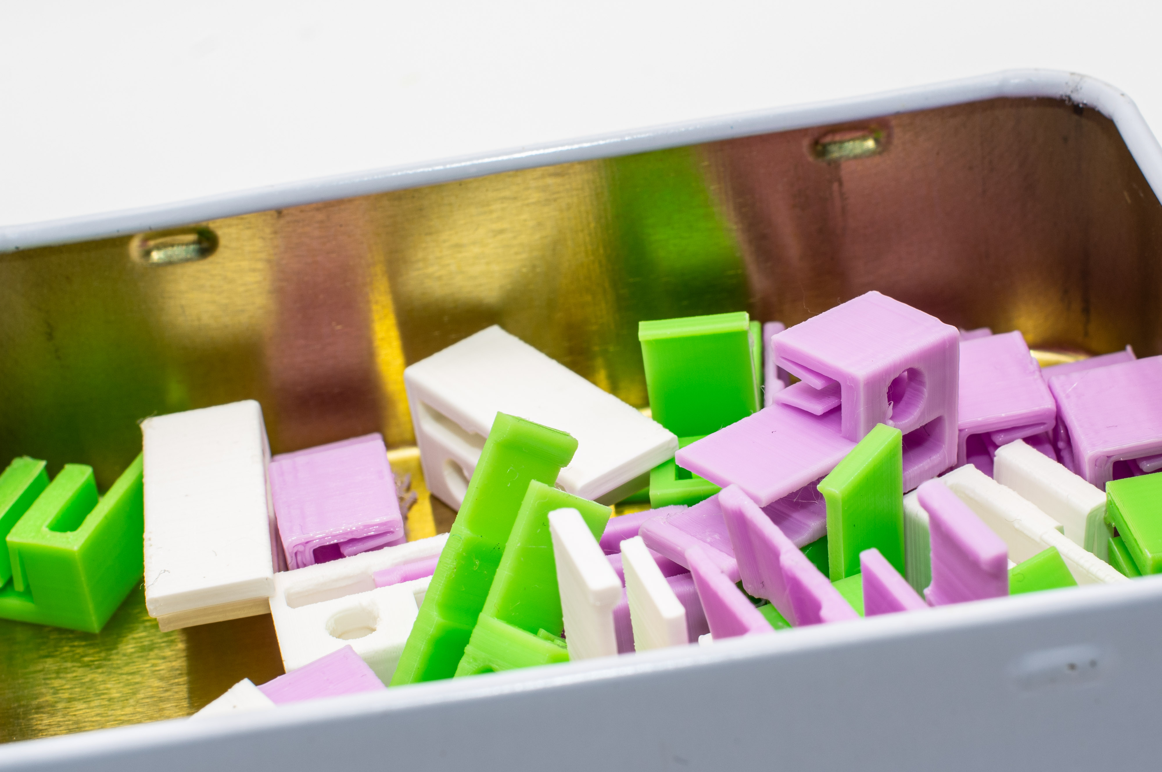 Filament Clip: Easy, Fast and Secure by Rik Design | Download free STL ...