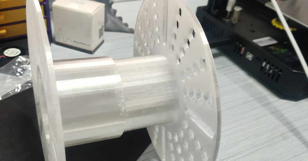 3D-printable split filament spool/Plastic reel 无盘料盘 par kaisuns ...