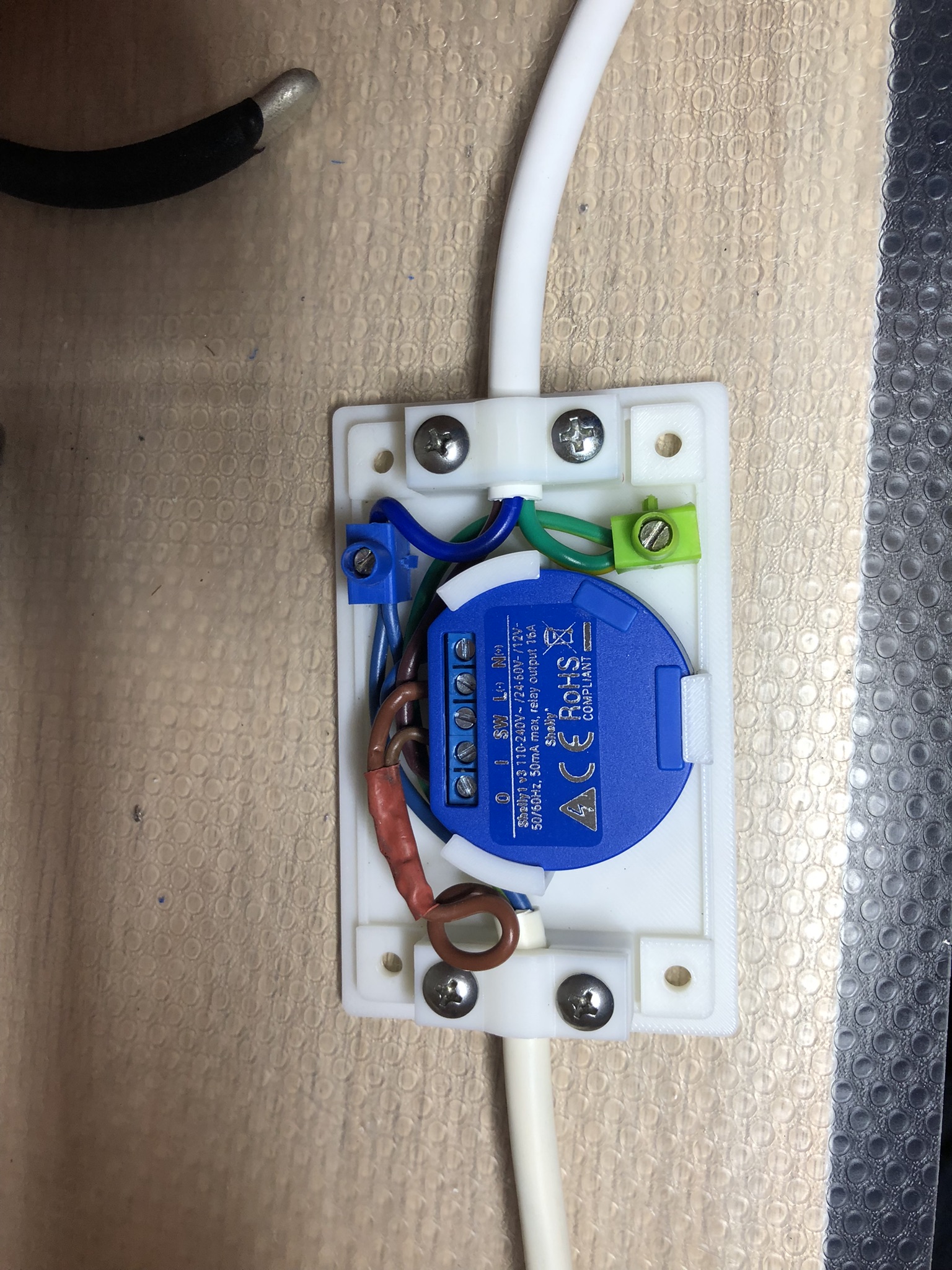 Shelly 1 to 3 sockets by Maker | Download free STL model | Printables.com
