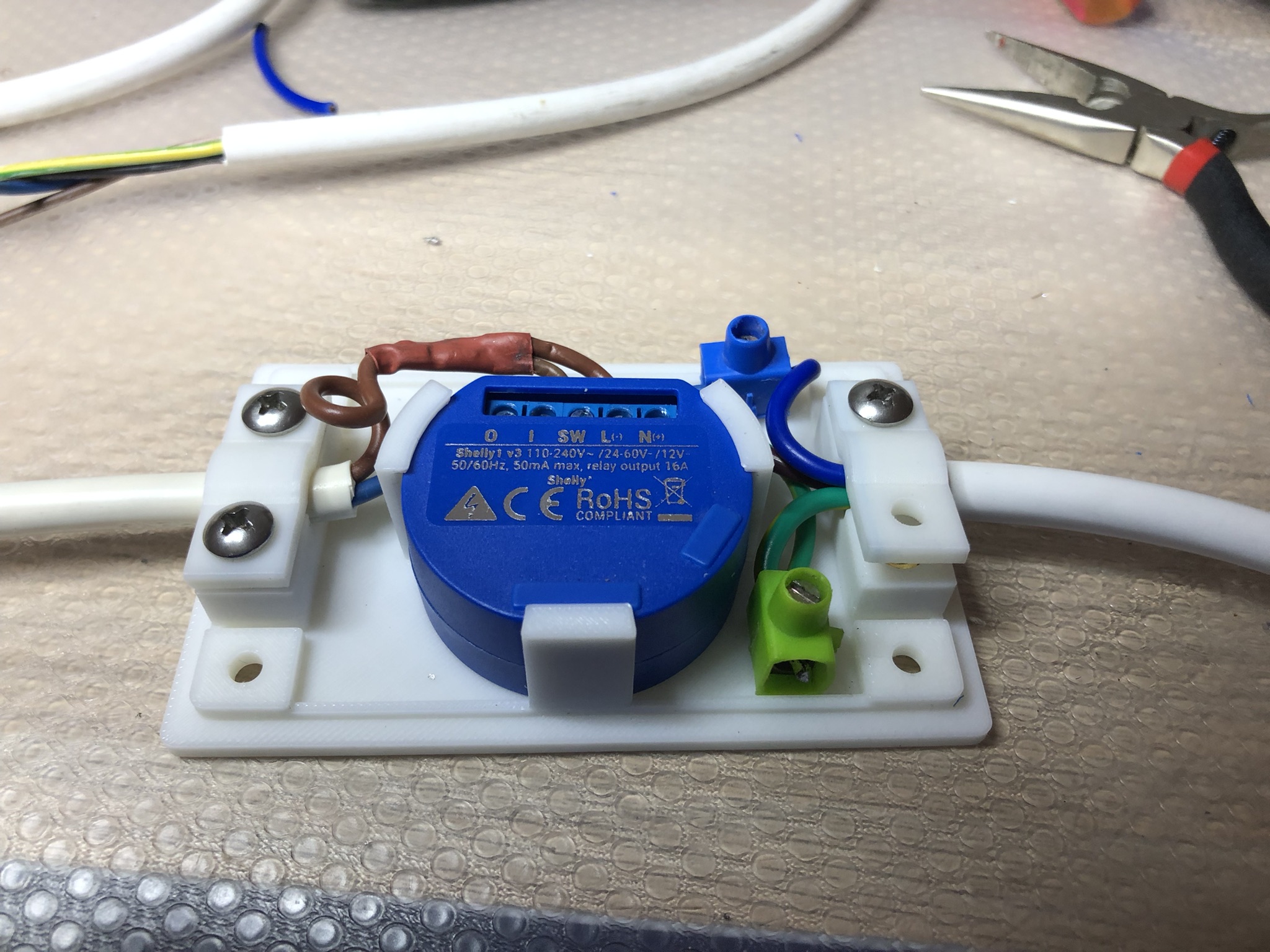 Shelly 1 to 3 sockets by Maker | Download free STL model | Printables.com