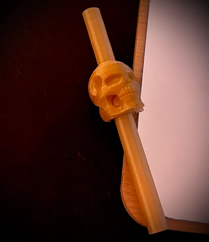 Pipe & Skull by Charlie Znyi | Download free STL model | Printables.com