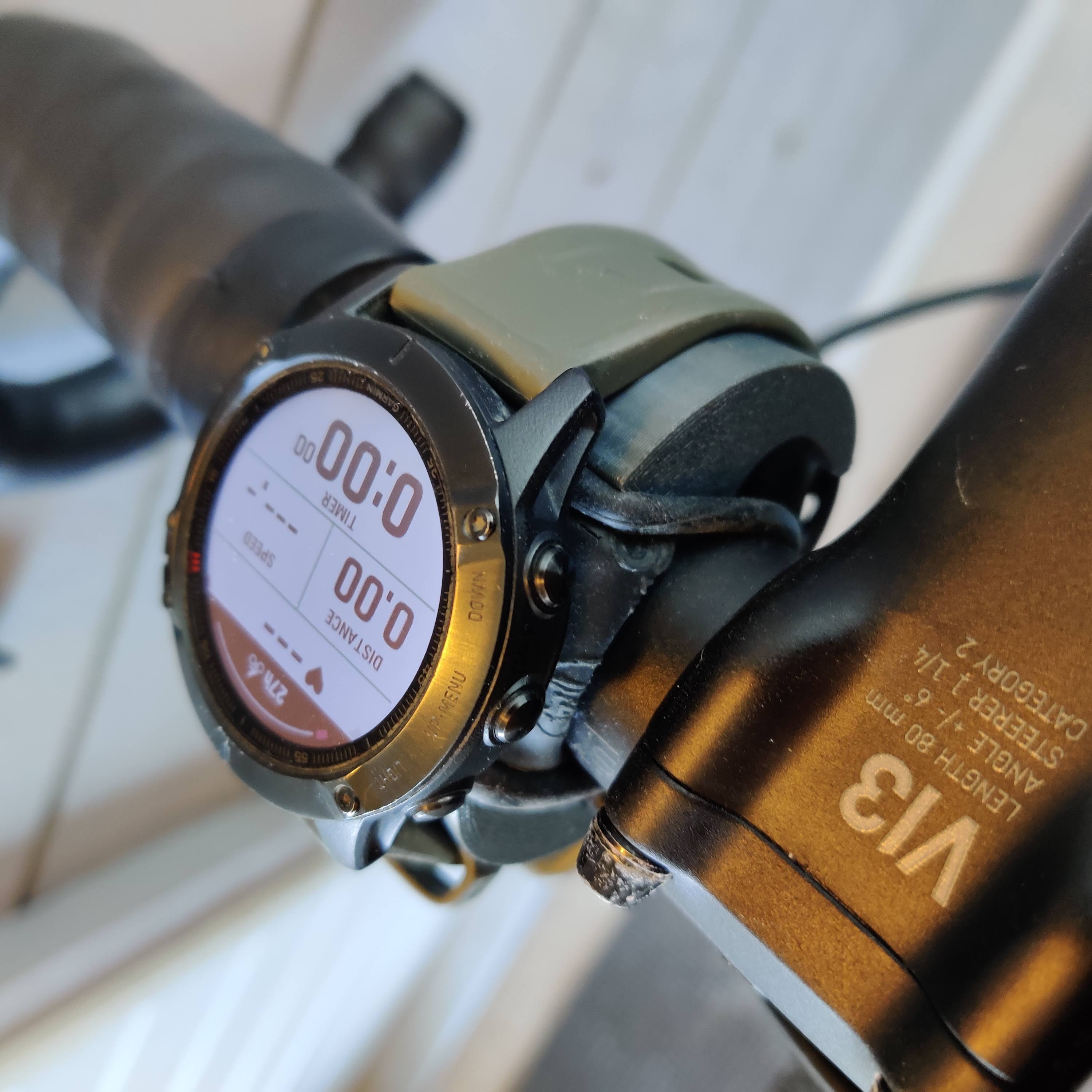 Wrist Device Handlebar Mount by Matti | Download free STL model ...