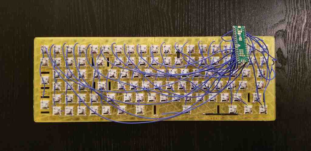 Mechanical Keyboard- Mech 96 by RobotDoctor | Download free STL model ...