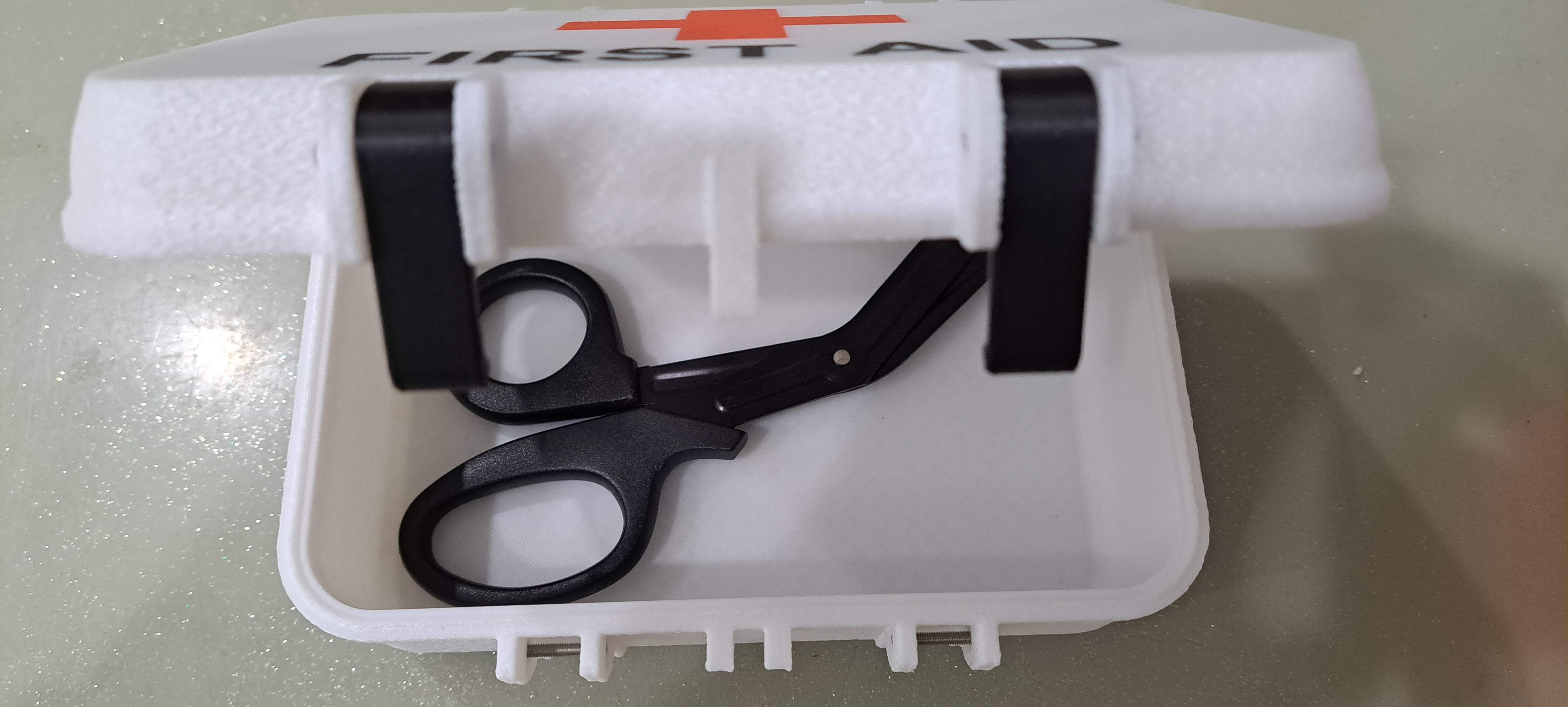 First Aid Box - AMS ready von ZeroPrint | Kostenloses STL-Modell ...