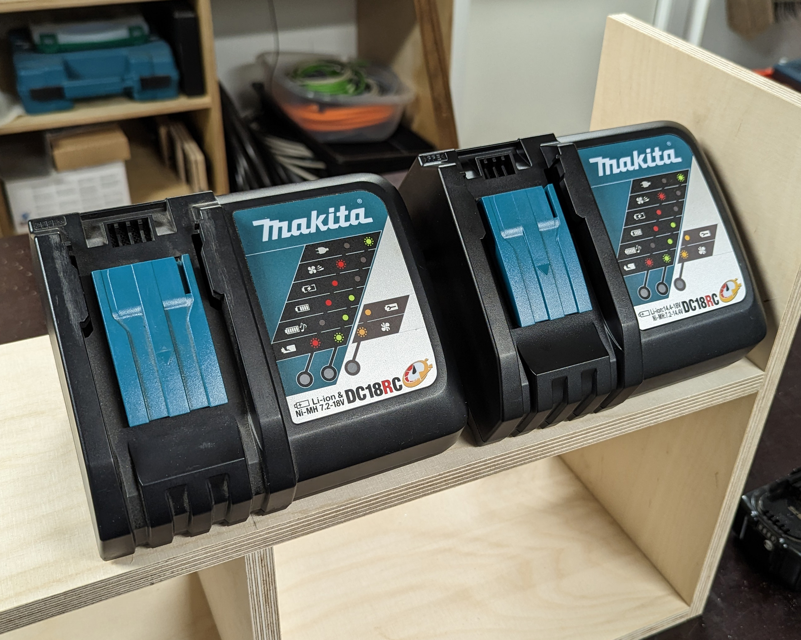 Makita DC18RC Charger Stand or Mount by kerngebiet | Download free STL ...