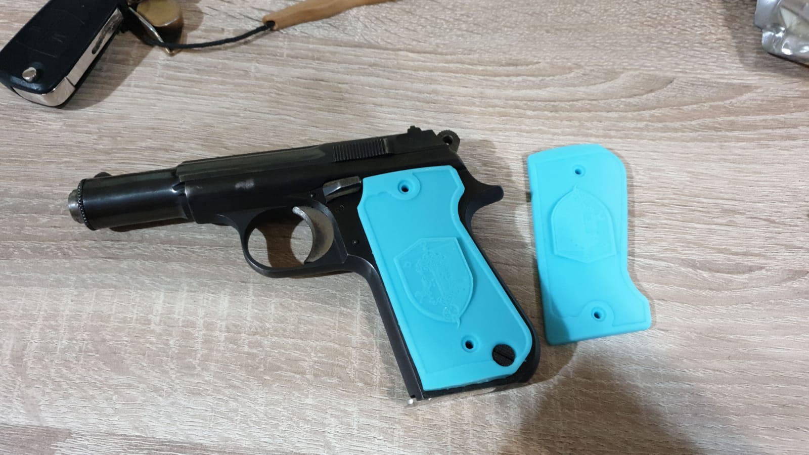 ASTRA Falcon 4000 grips cachas by Arboban | Download free STL model ...