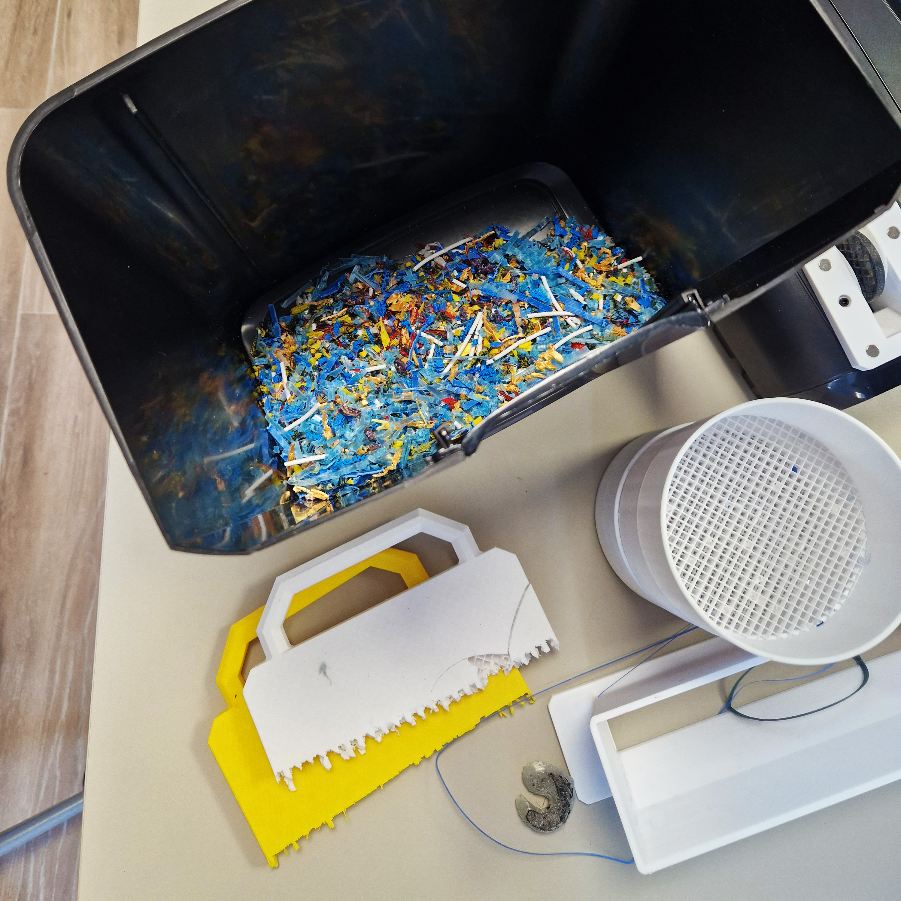 Trituradora de filamento | Plastic filament shredder machine by Control ...