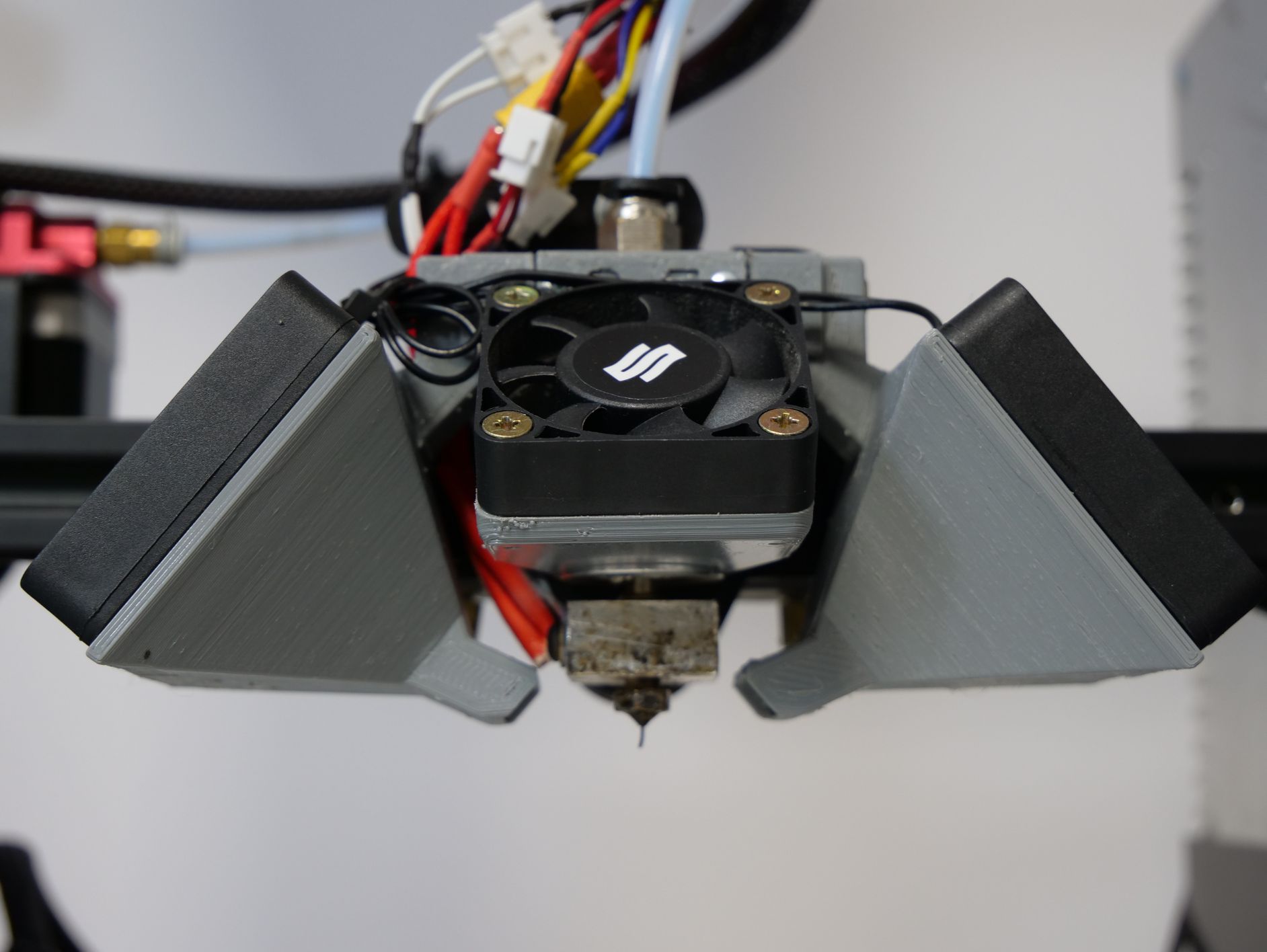 Silent E3D V6 Quick tool change Hotend (40 and 50 mm fans) by Basement ...