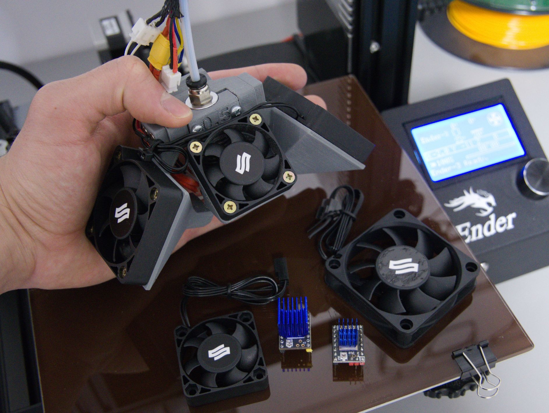Silent E3D V6 Quick tool change Hotend (40 and 50 mm fans) by Basement ...