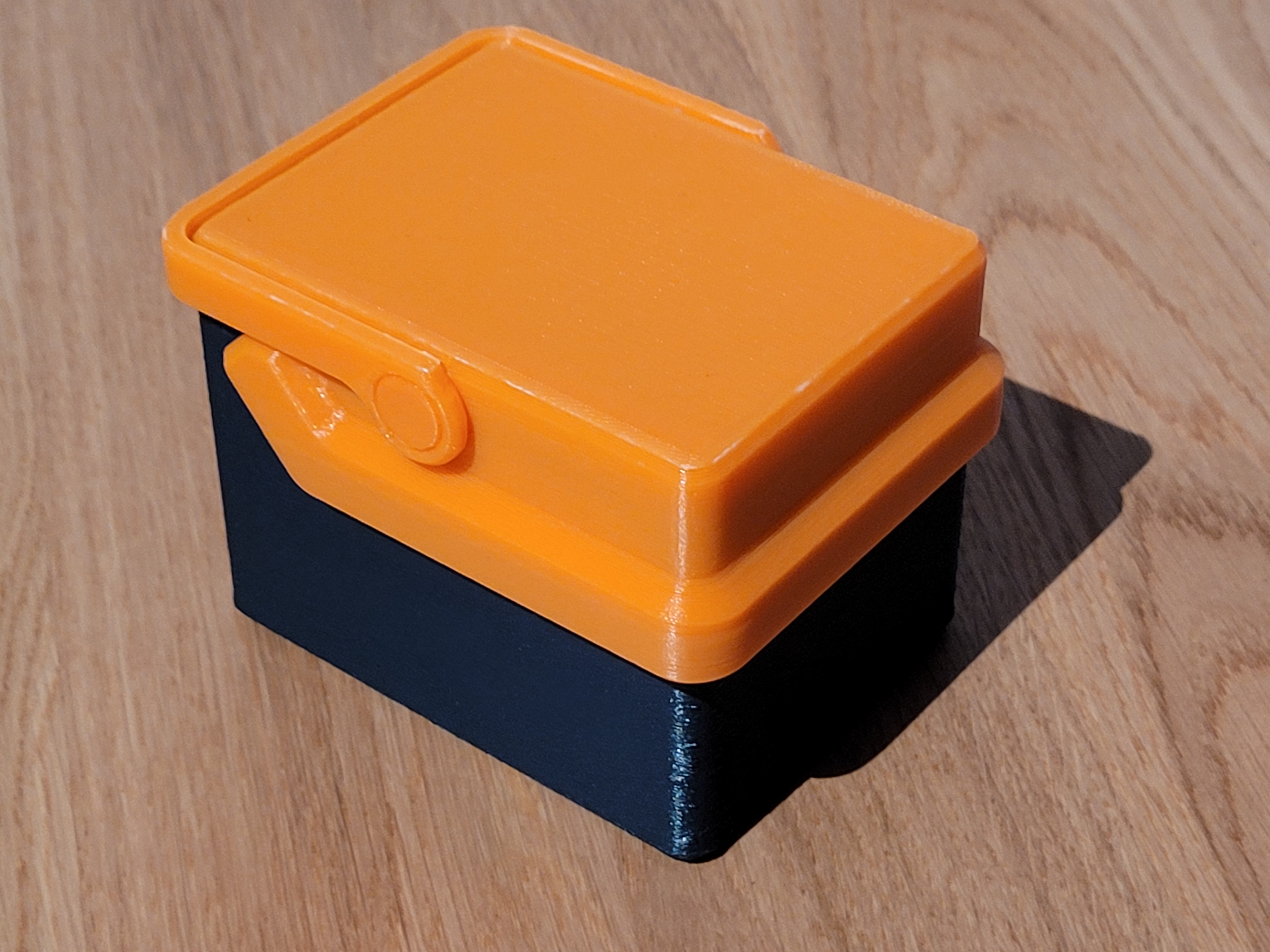 Box with lockable sliding lid by FredrikHamrebjorkDesigns | Download ...