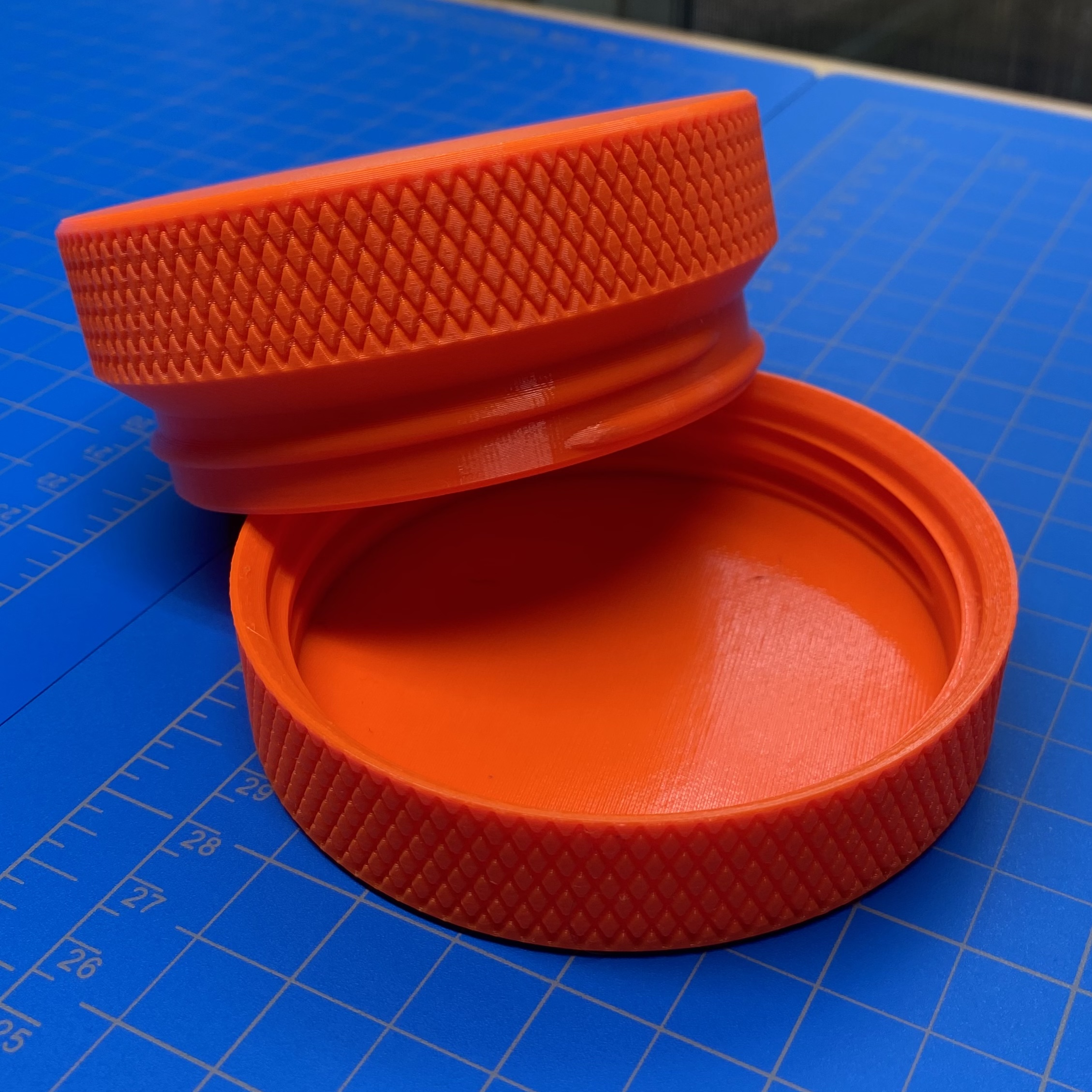 Knurled Container Modular Threaded Stackable by TinkrMakr | Download ...