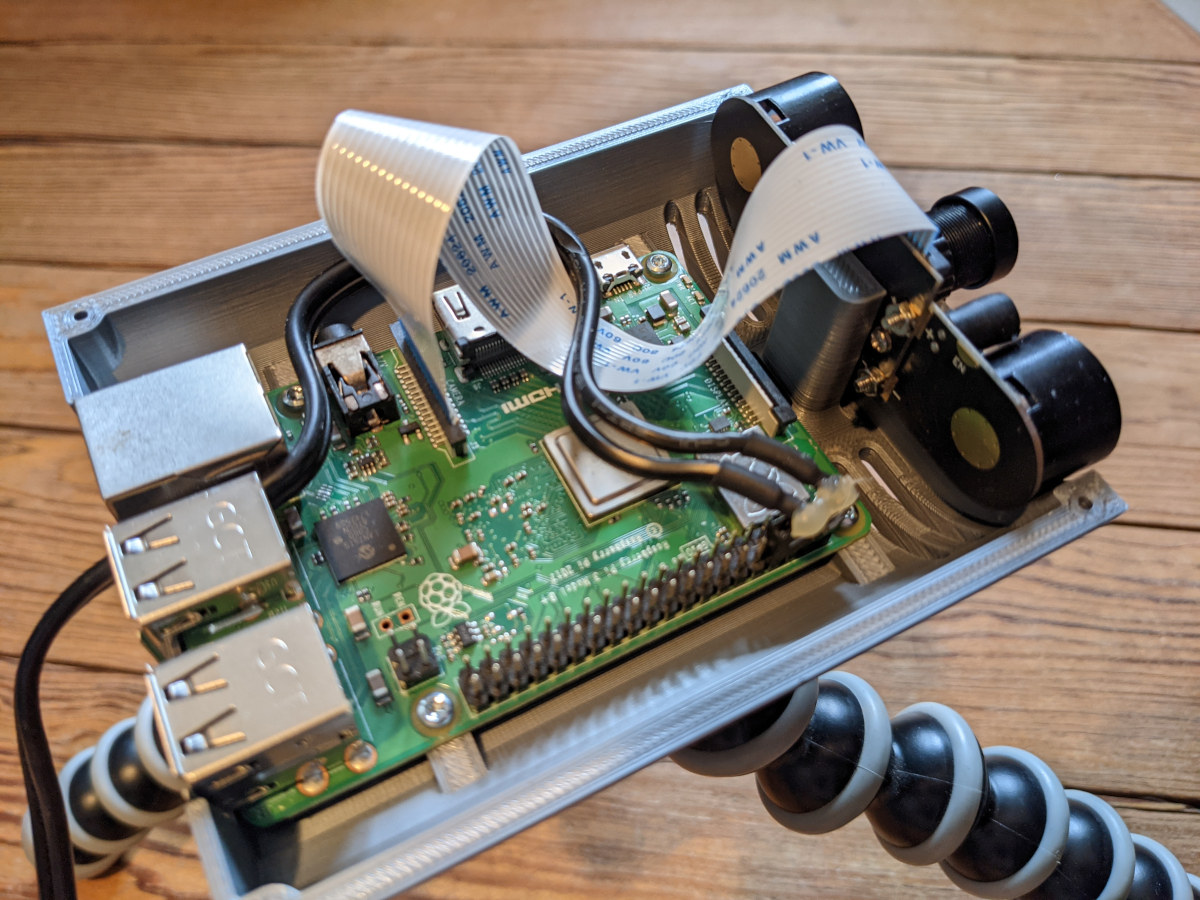 Indoor surveilance camera housing (rPi 3 + IR cam) by Benjamin ...