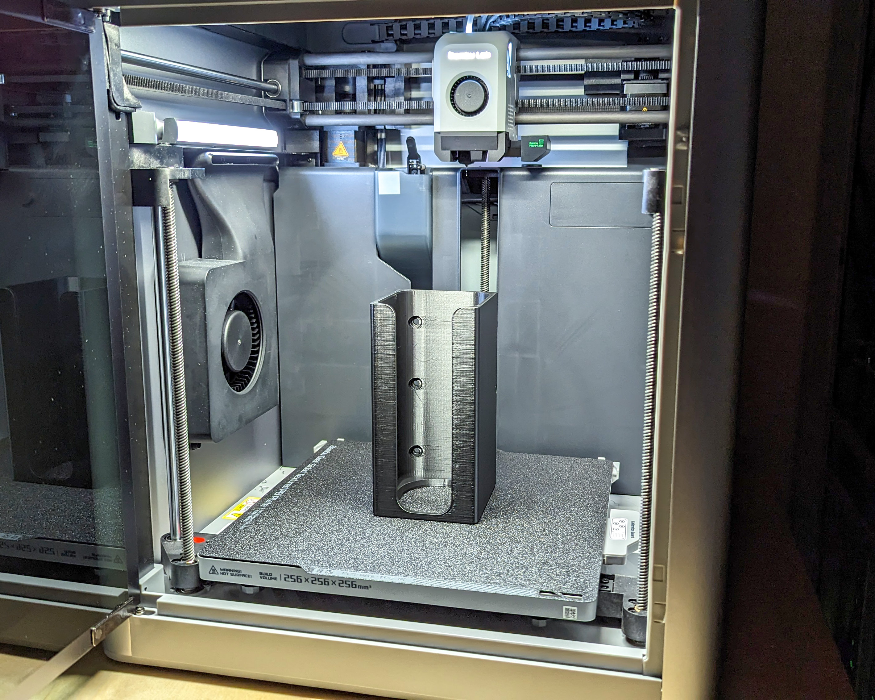 Easy to use Light for Bambu Lab X1C & P1S by kerngebiet | Download free ...