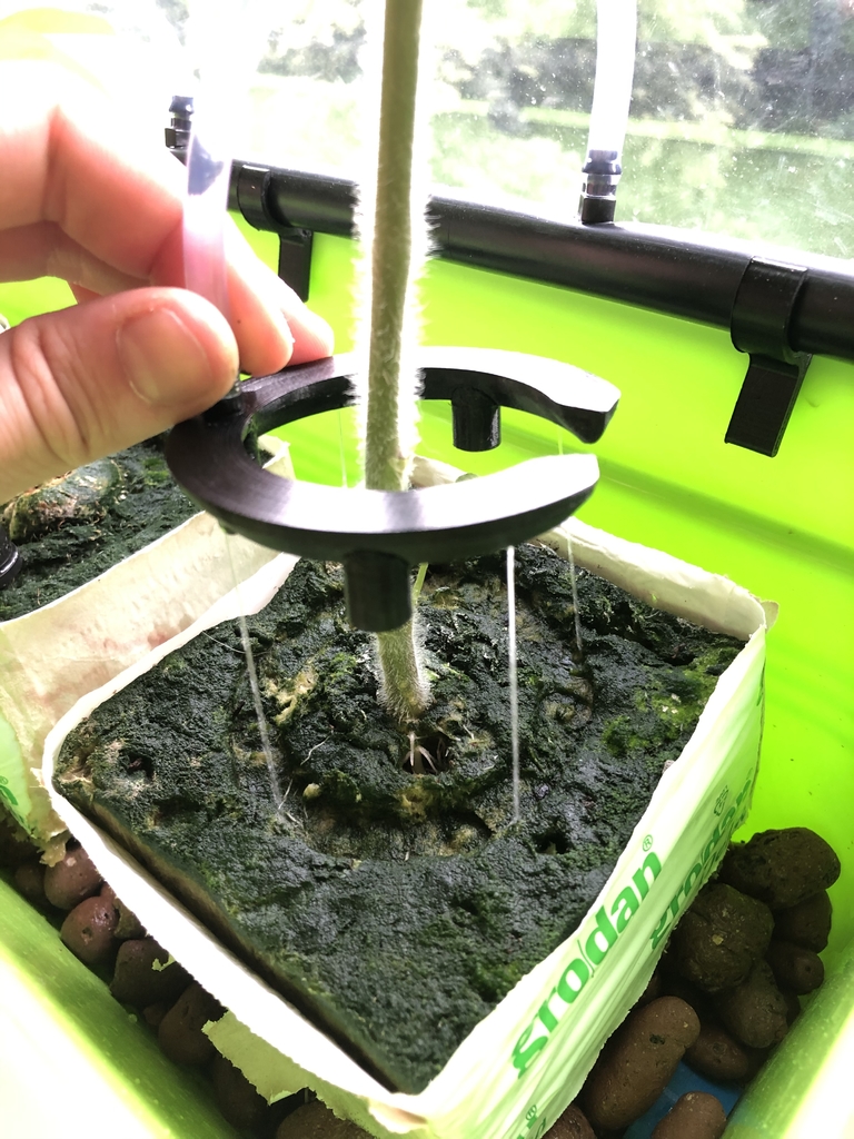 Irrigraion halo dripper for plant wattering by Oleksii Zelivianskyi ...